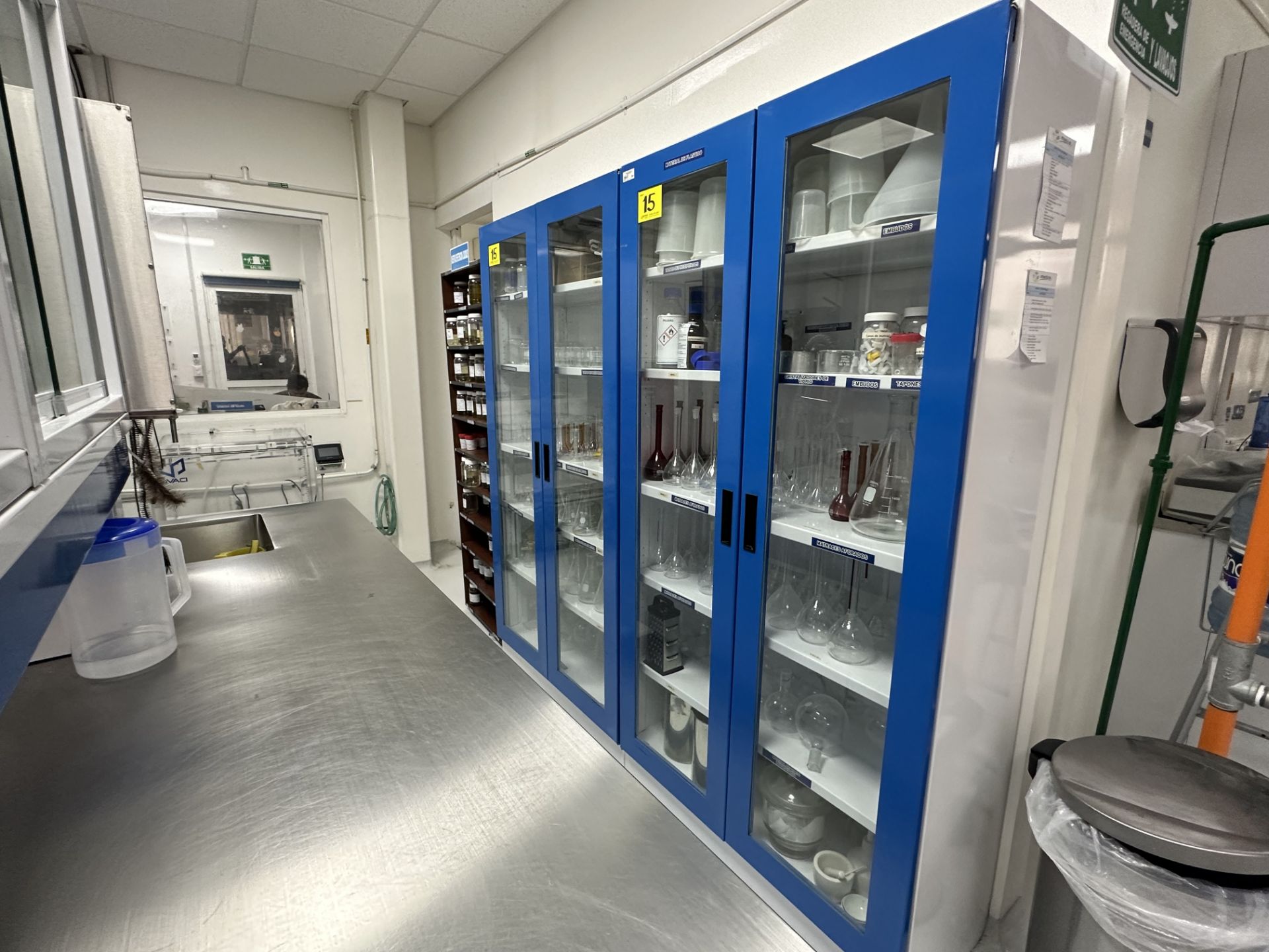 2 Laboratory storage cabinets with interchangeable shelves and glass ...