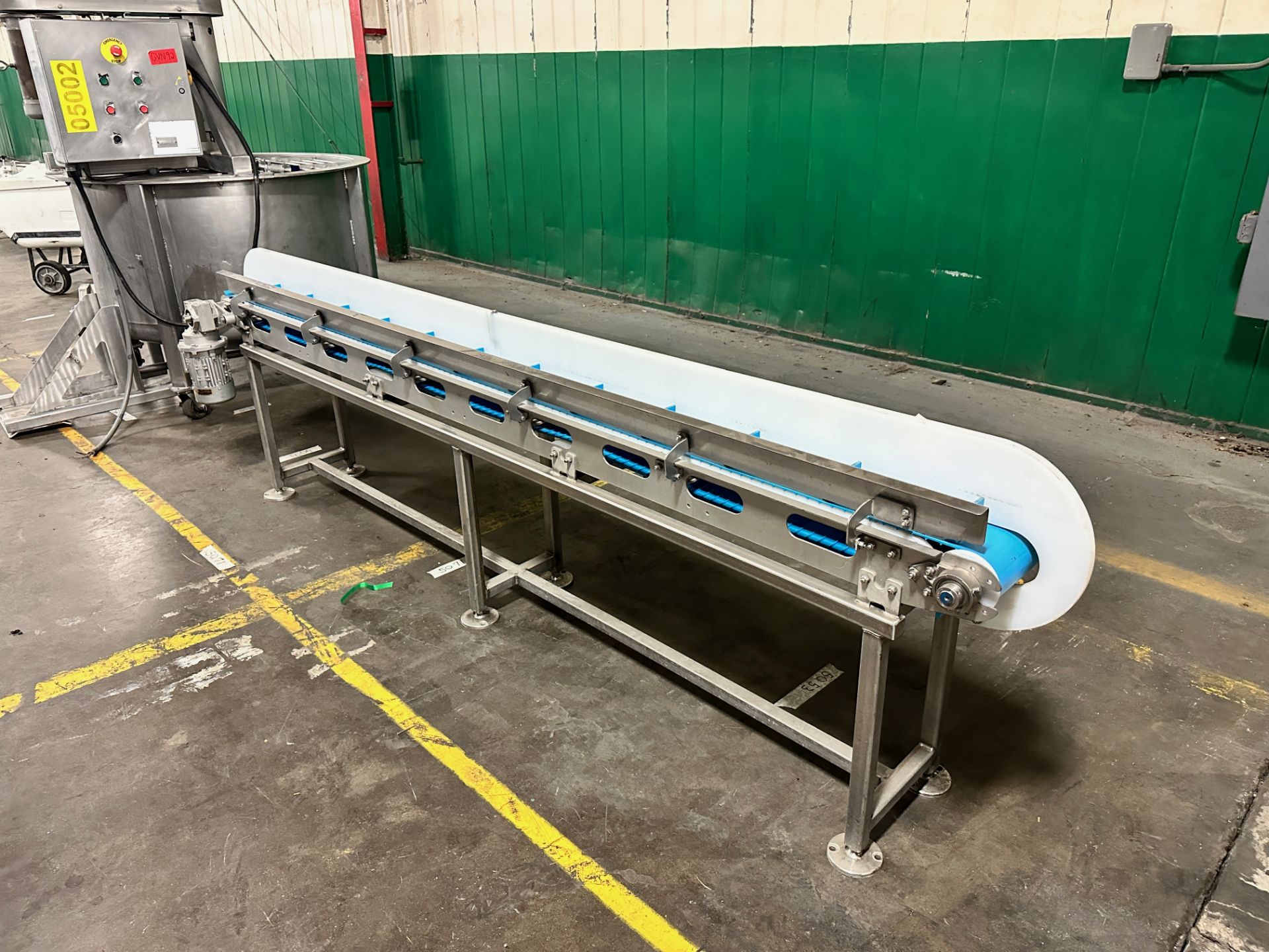 Dual Lane Slotted Conveyor | Required Rigging and Loading Fee for ...