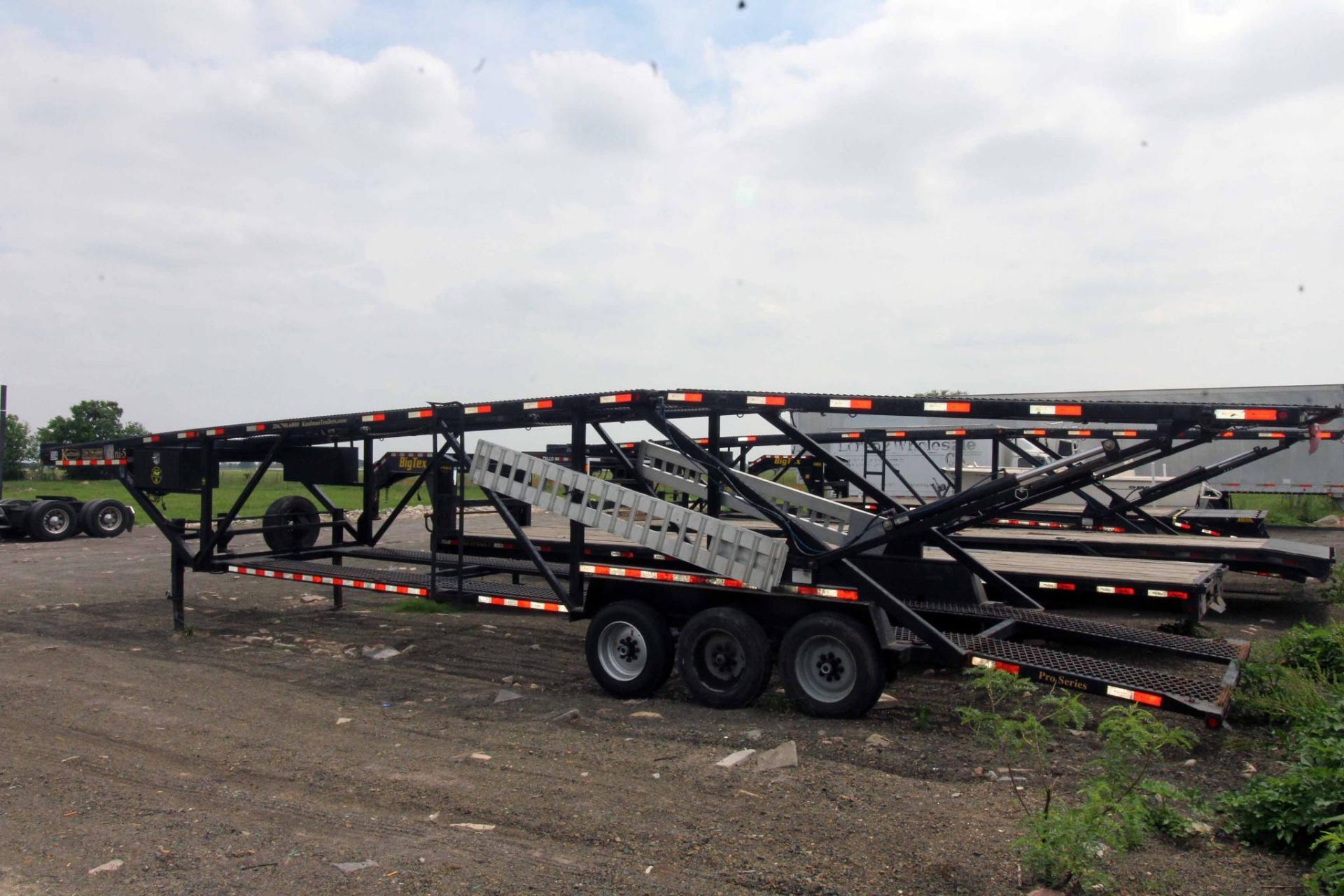 CAR HAULER SEMI-TRAILER, 2015 KAUFMAN MINI-5, 5 car, 44', triple axle ...
