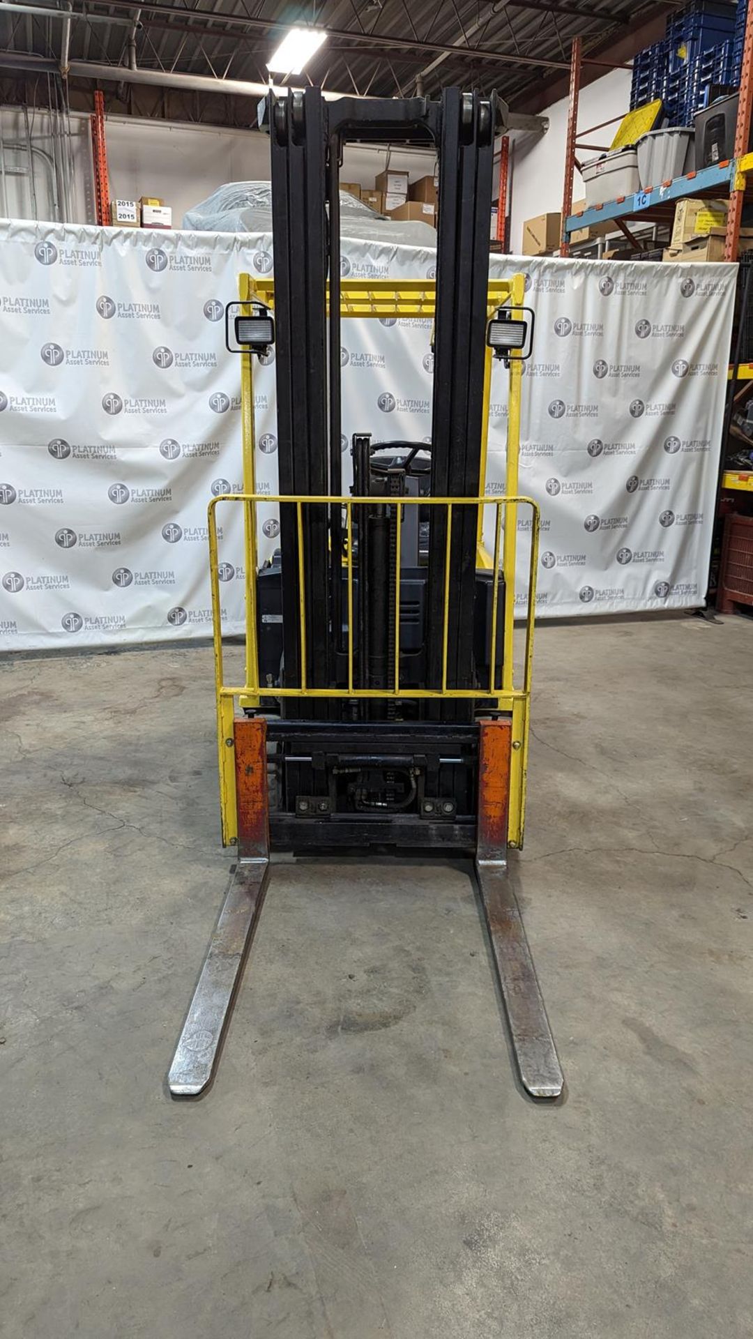 HYSTER, J40XMT2, 4,000 LBS., 3 WHEEL, 36 VOLT, BATTERY POWERED ...
