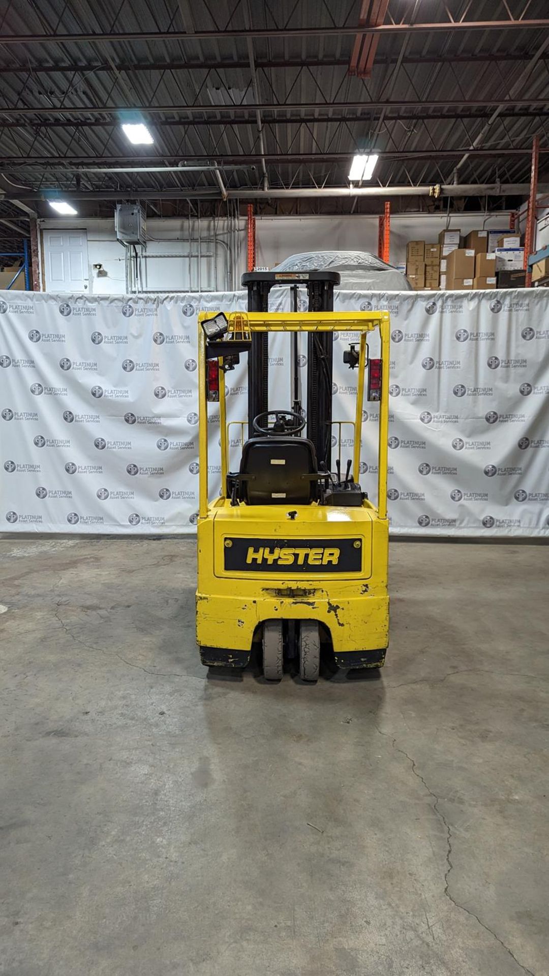 HYSTER, J40XMT2, 4,000 LBS., 3 WHEEL, 36 VOLT, BATTERY POWERED ...