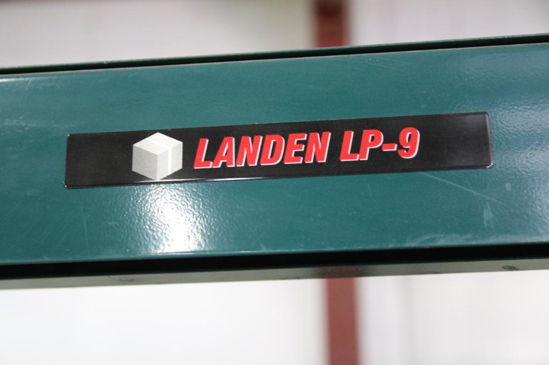 Landen TPS-4000 LP-9 Low Profile Combo Plastic Strapping Machine, S/N ...