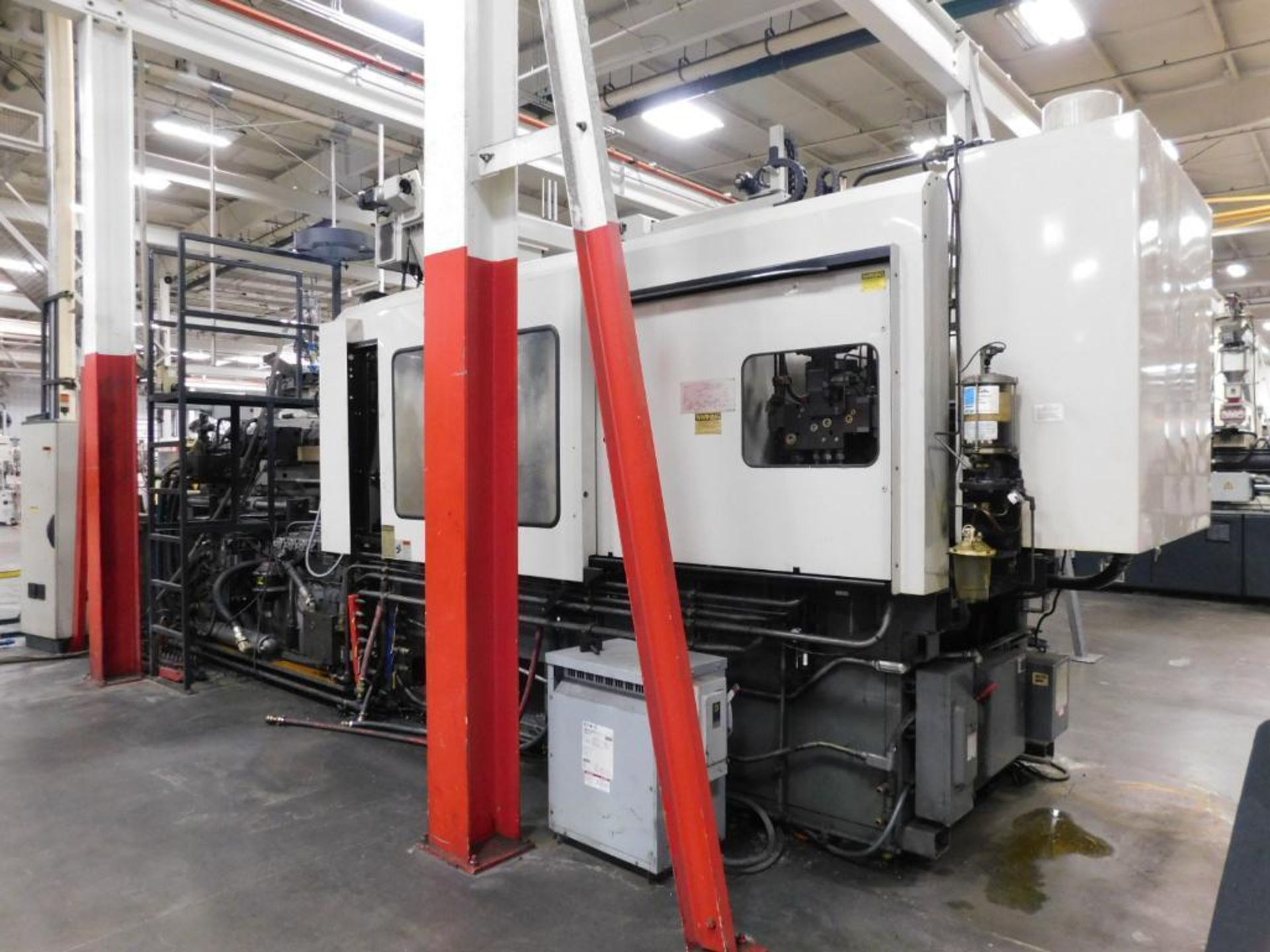 Cincinnati Milacron VH500-54 Horizontal Plastic Injection Molding ...