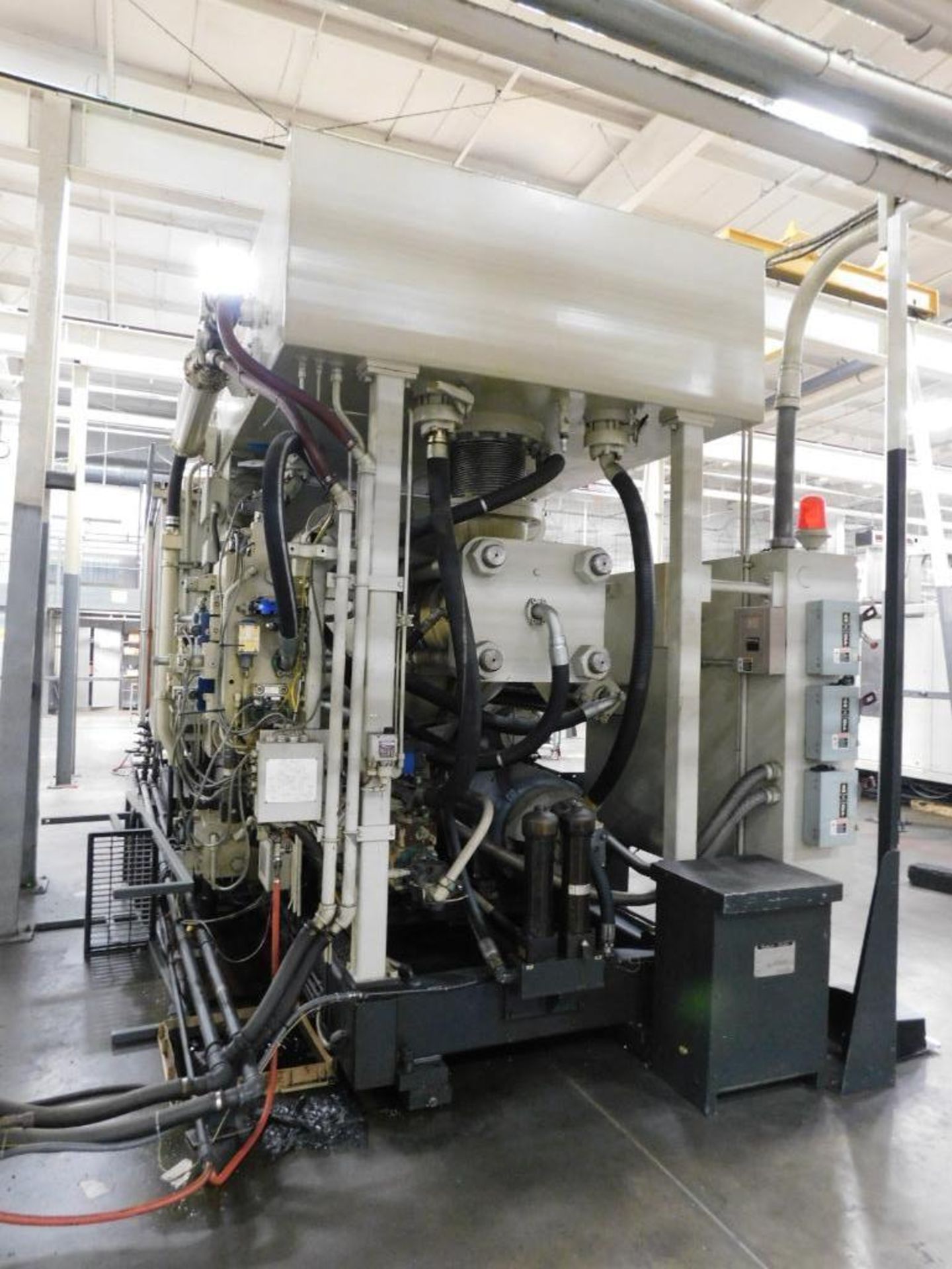 Cincinnati Milacron H1000-225 W/P 1000-Ton Horizontal Injection Molding ...