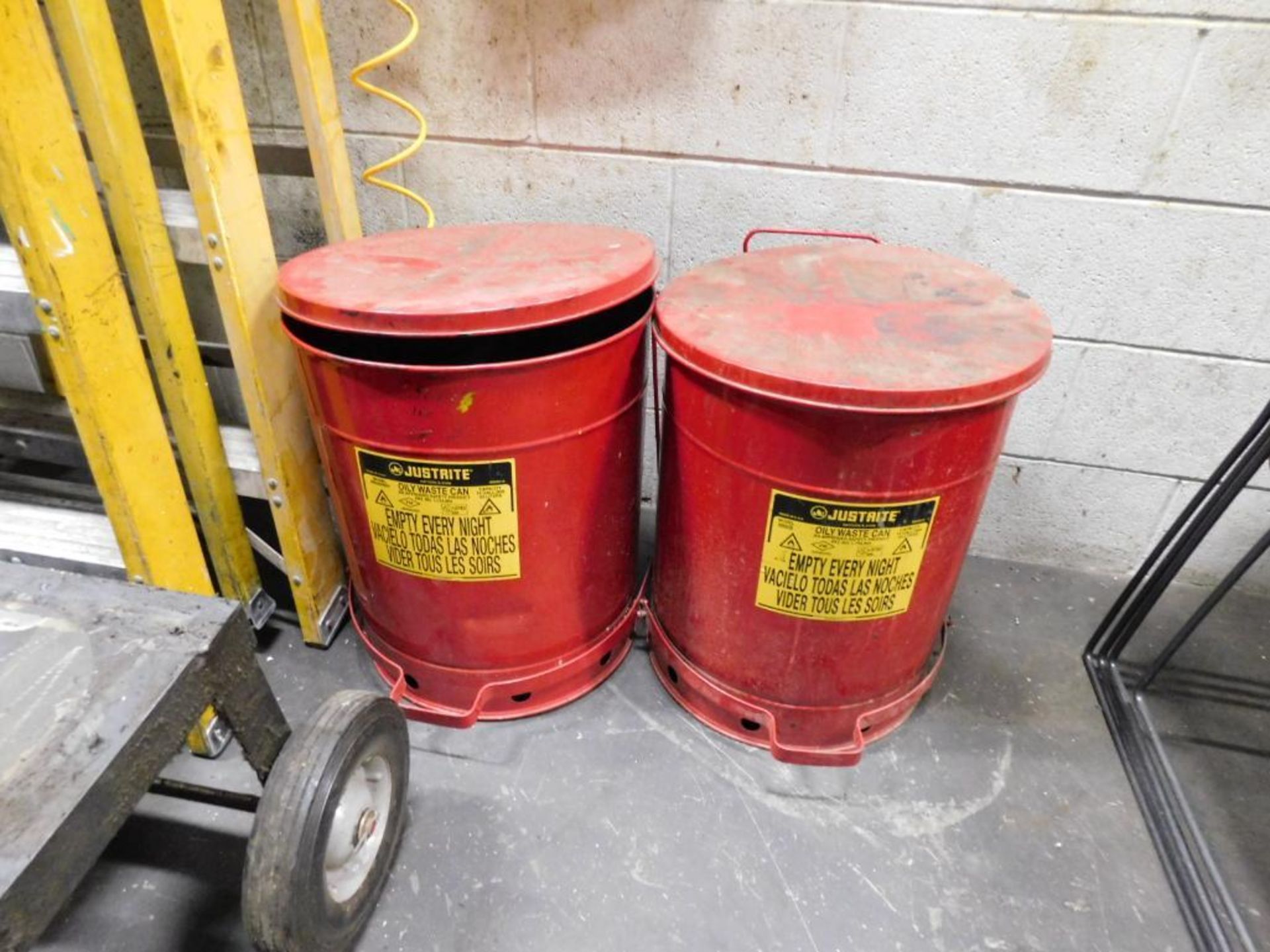 LOT: (1) 10' Fiberglass A-Frame Ladder, (2) 6' FB A-Frame Ladder, Drum ...