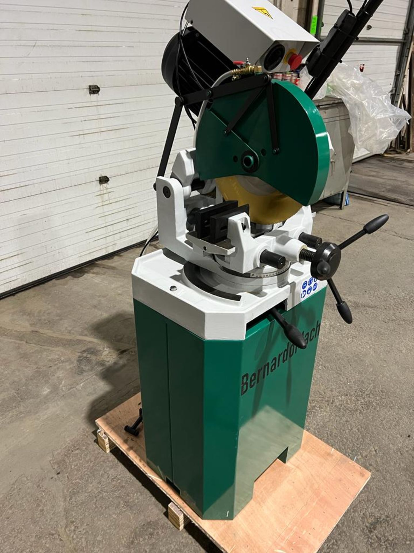 Bernardo CS-350 14" Cold Saw - 2HP 220V 3 phase with coolant pump ...