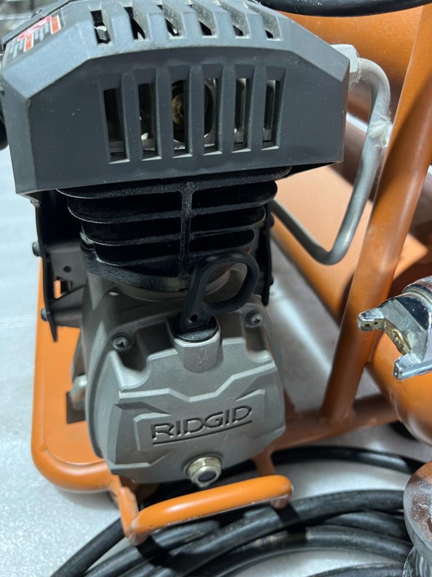 Ridgid Portable Shop Air Compressor with Pneumatic Spray Paint Gun