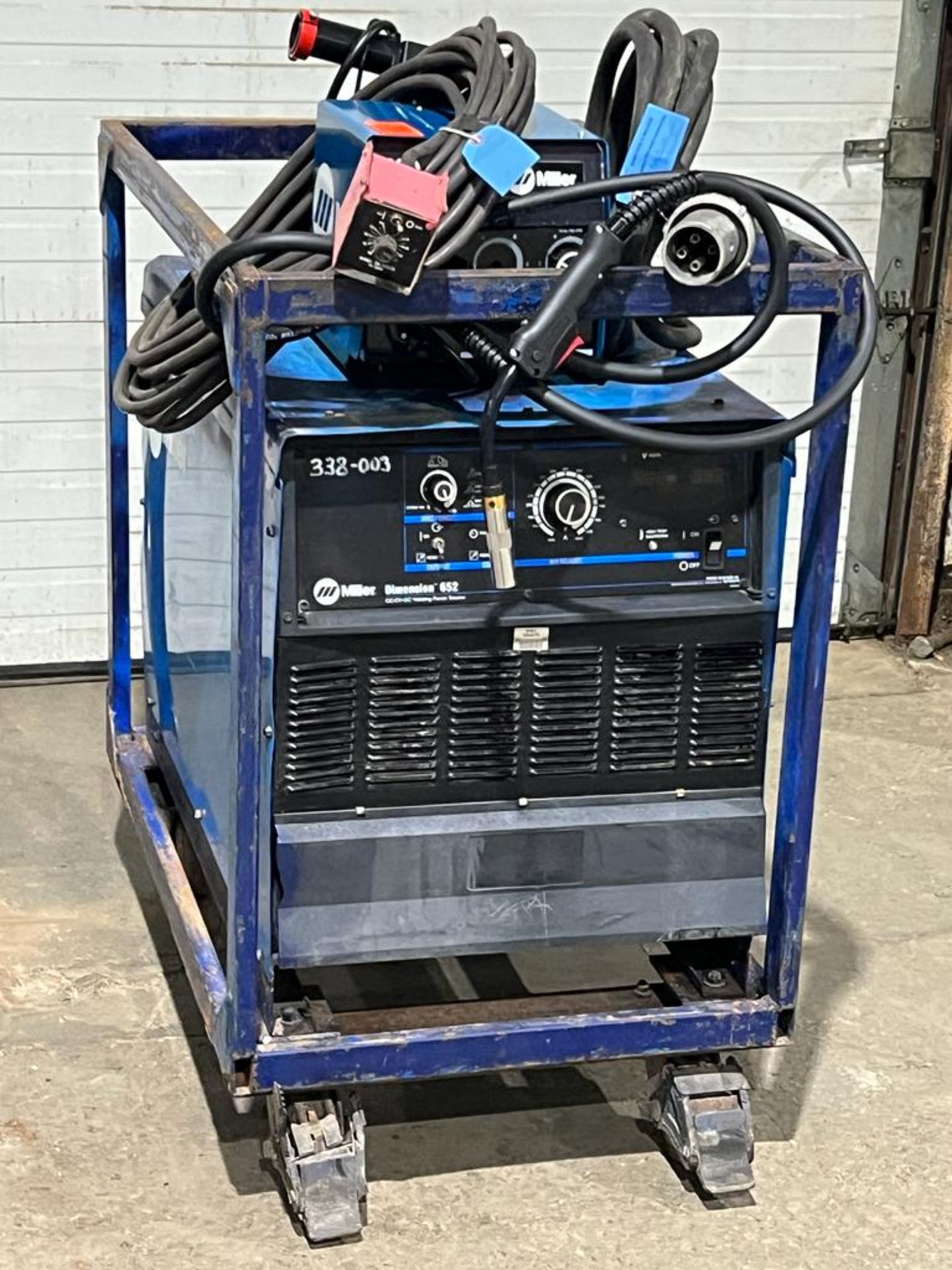 Miller Dimension 652 Mig Welder 650 Amp Mig Tig Stick Multi-Process ...