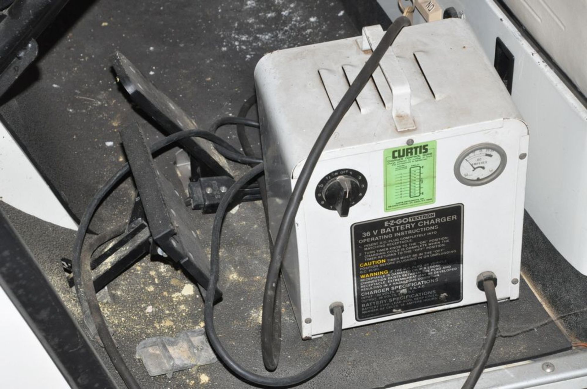 Textron E-Z-GO Model H1985, Electric Golf Cart, S/n 372197, with E-Z-GO ...
