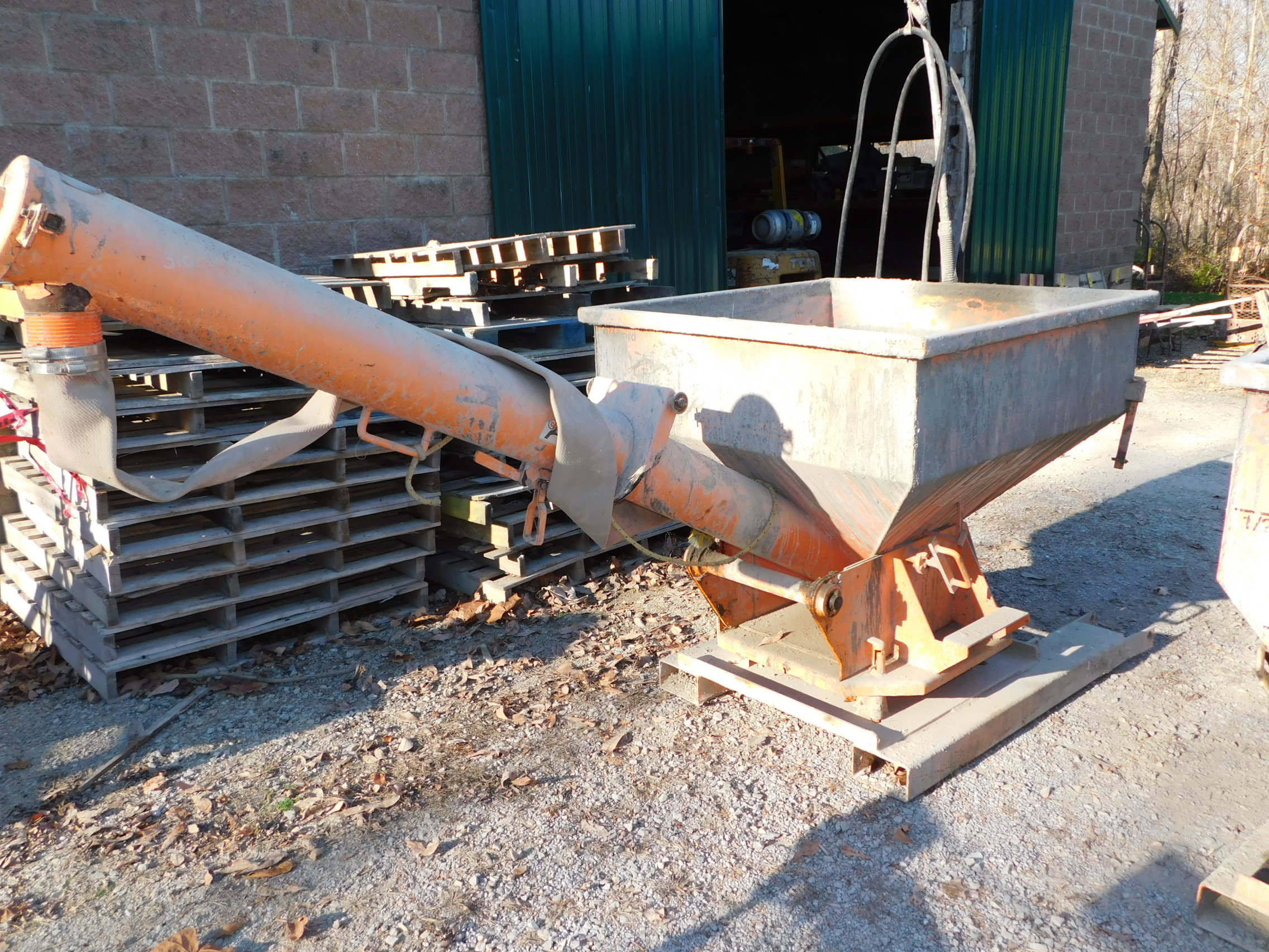 EZG Grout Hog Model UGH75 Uphill Grout Delivery Systems, 3/4 Yd ...