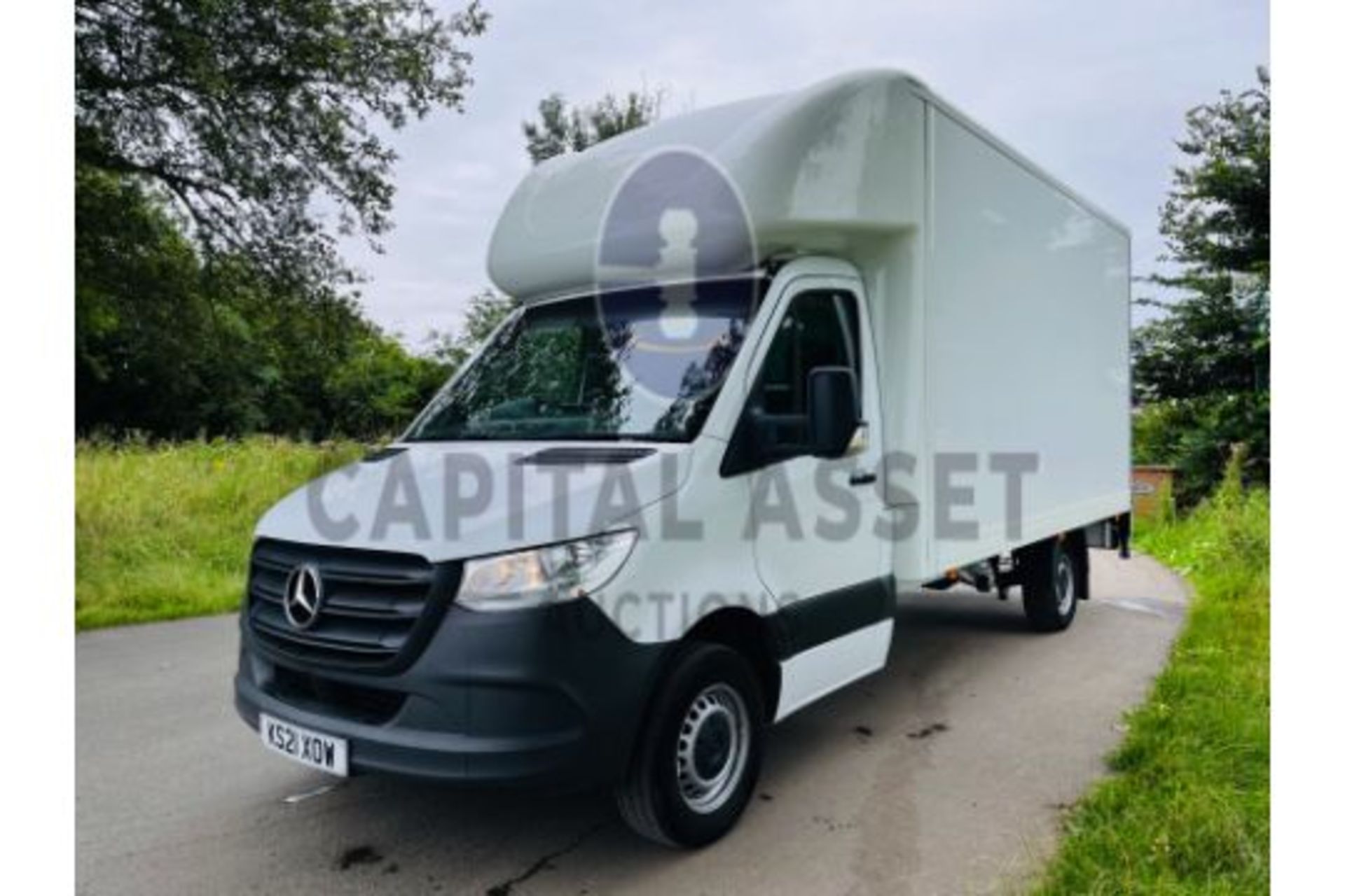 MERCEDES-BENZ SPRINTER 314CDI PROGRESSIVE LWB LUTON WITH TAIL-LIFT D.O ...