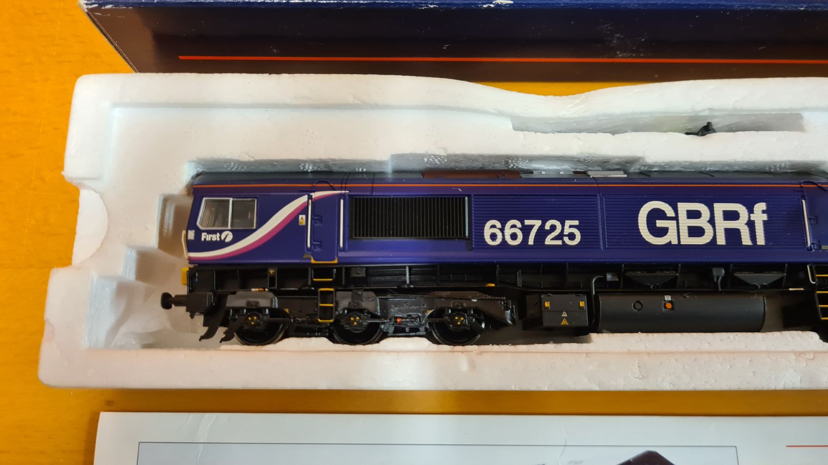 Bachmann Class 66/9 locomotive. DCC ready.
