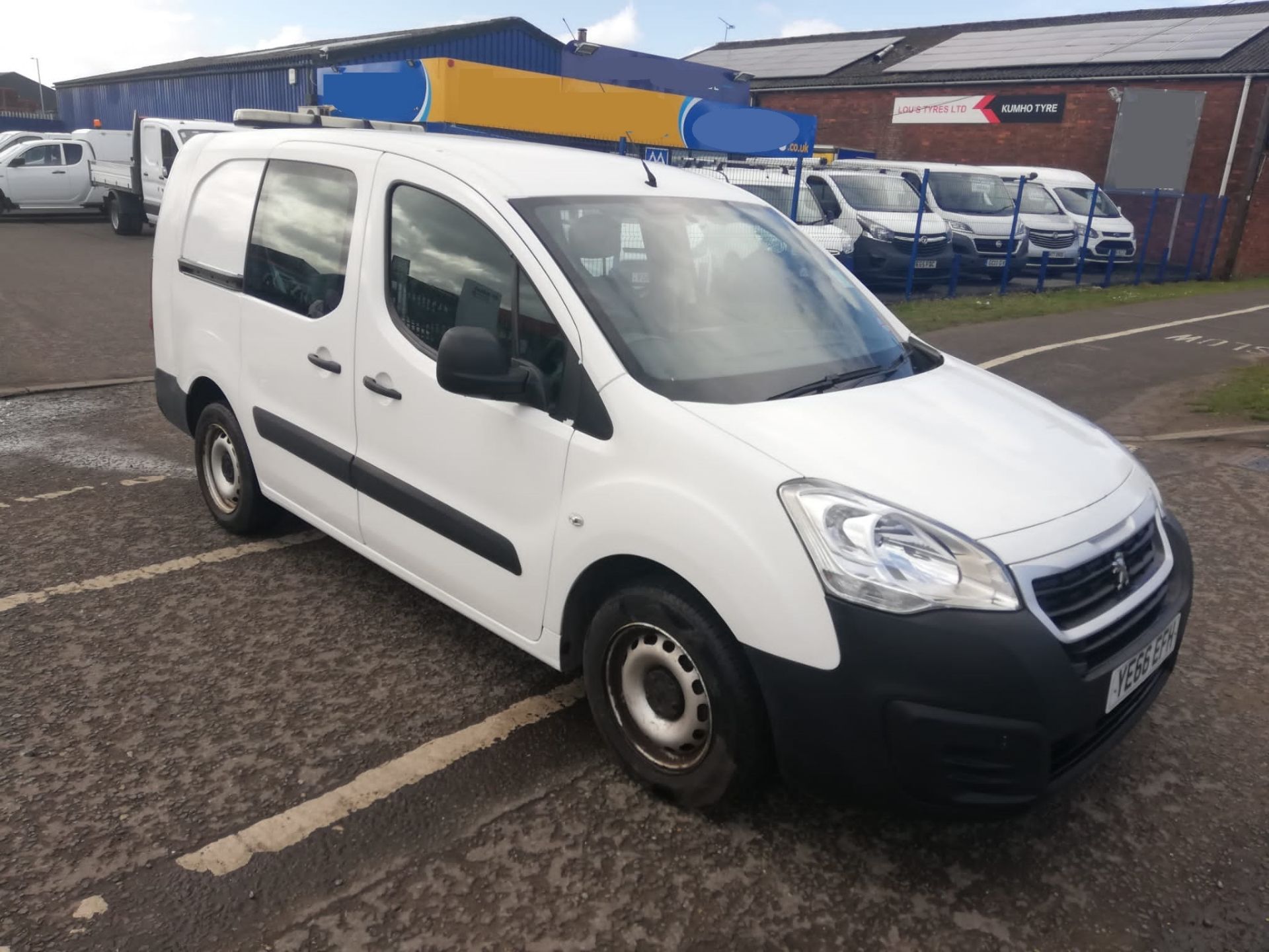 2016 66 Peugeot partner Crew van - 5 seats - 91k miles - 1 council ...