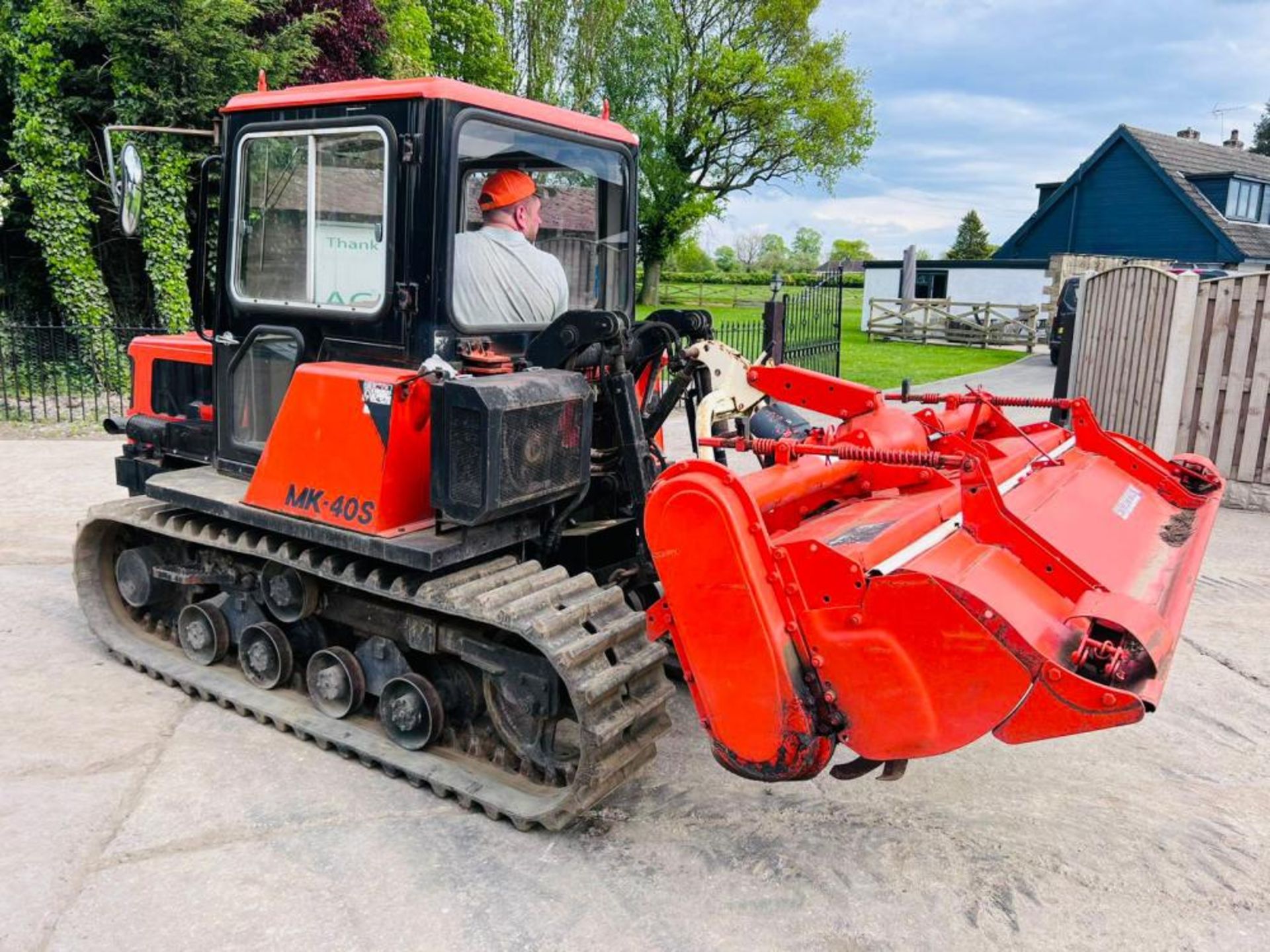 MOROOKA MK40S TRACKED TRACTOR C/W ROTAVATOR . FORWARDS AND REVERSE ...