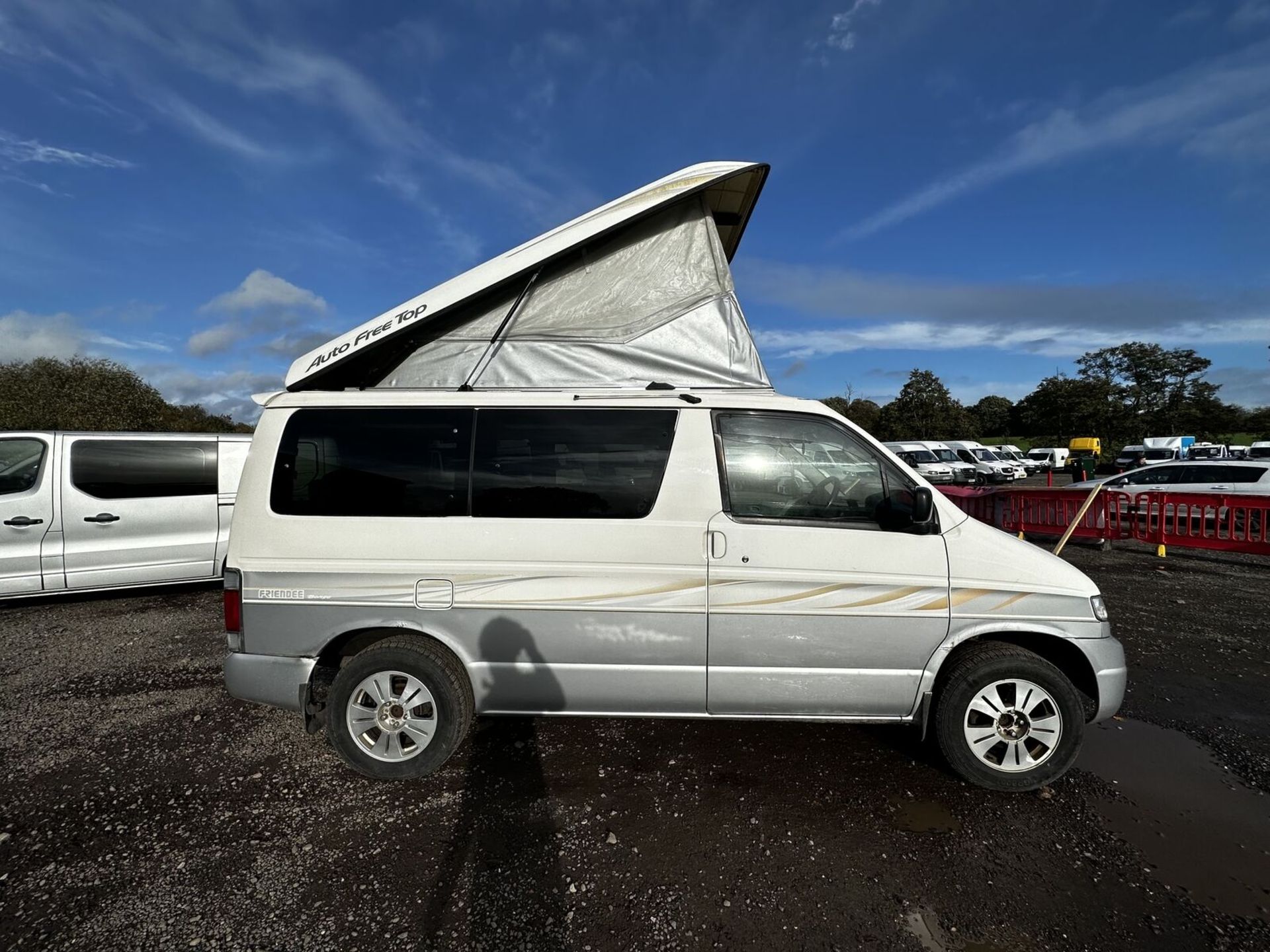 1998 Mazda Bongo Friendee Pop Top Camper Mini Bus Day VanBody: White ...
