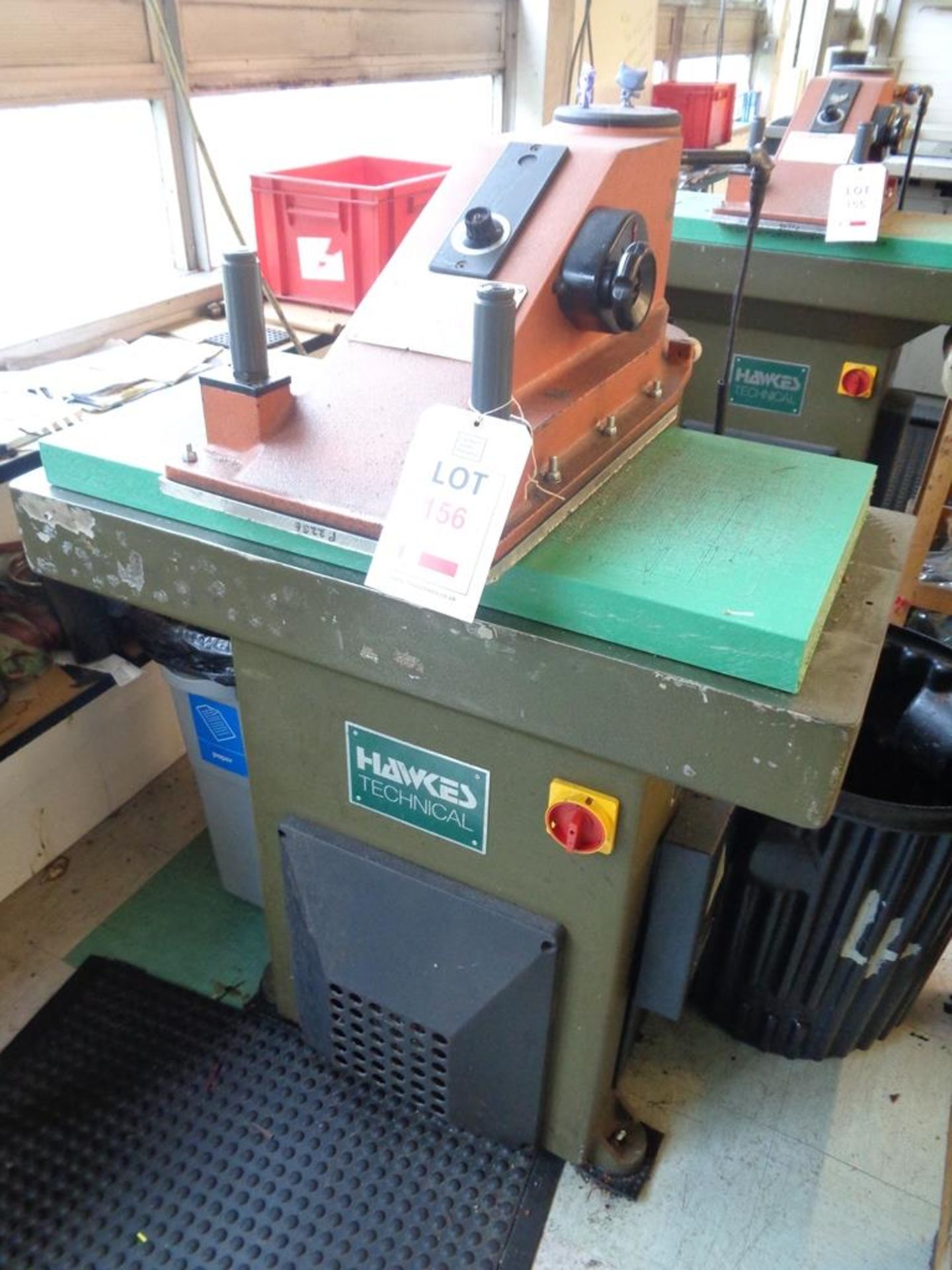 Hawkes Technical Atom SE15 116 clicker press, serial no. 20AO 11565