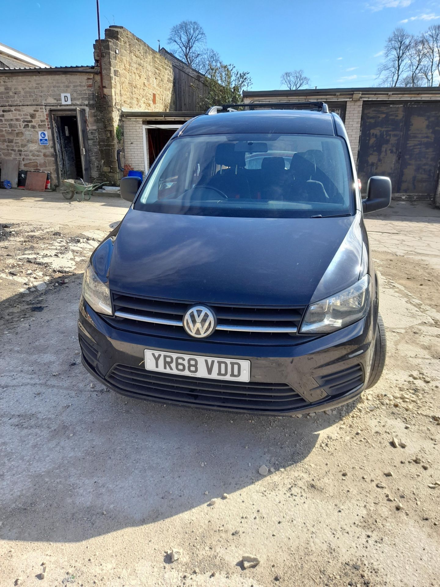 VOLKSWAGEN CADDY MAXI C20 DIESEL 2.0 TDI 102PS Kombi Van, Reg: YR68 VDD ...