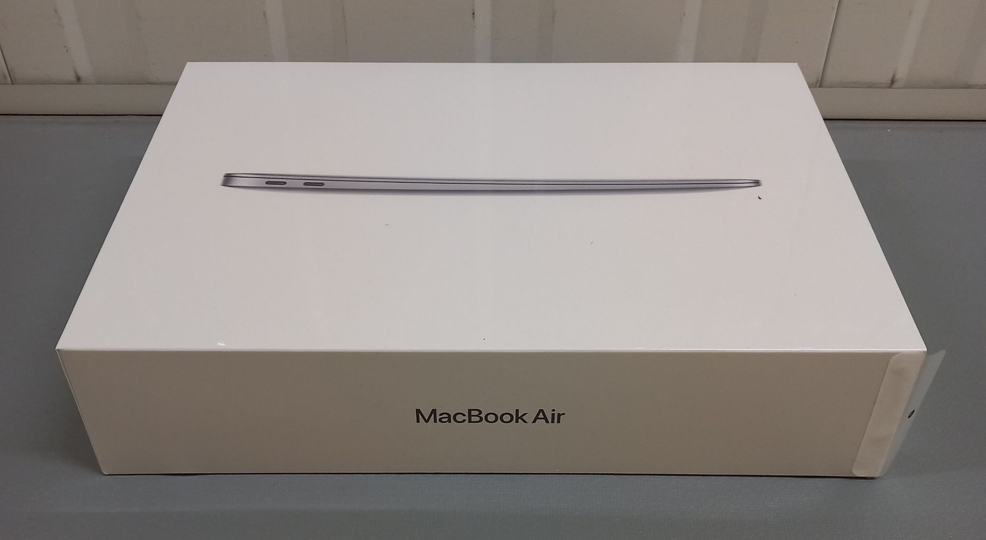 Apple MacBook Air 13 inch. Model: A2337. NEW (located in Stockport)