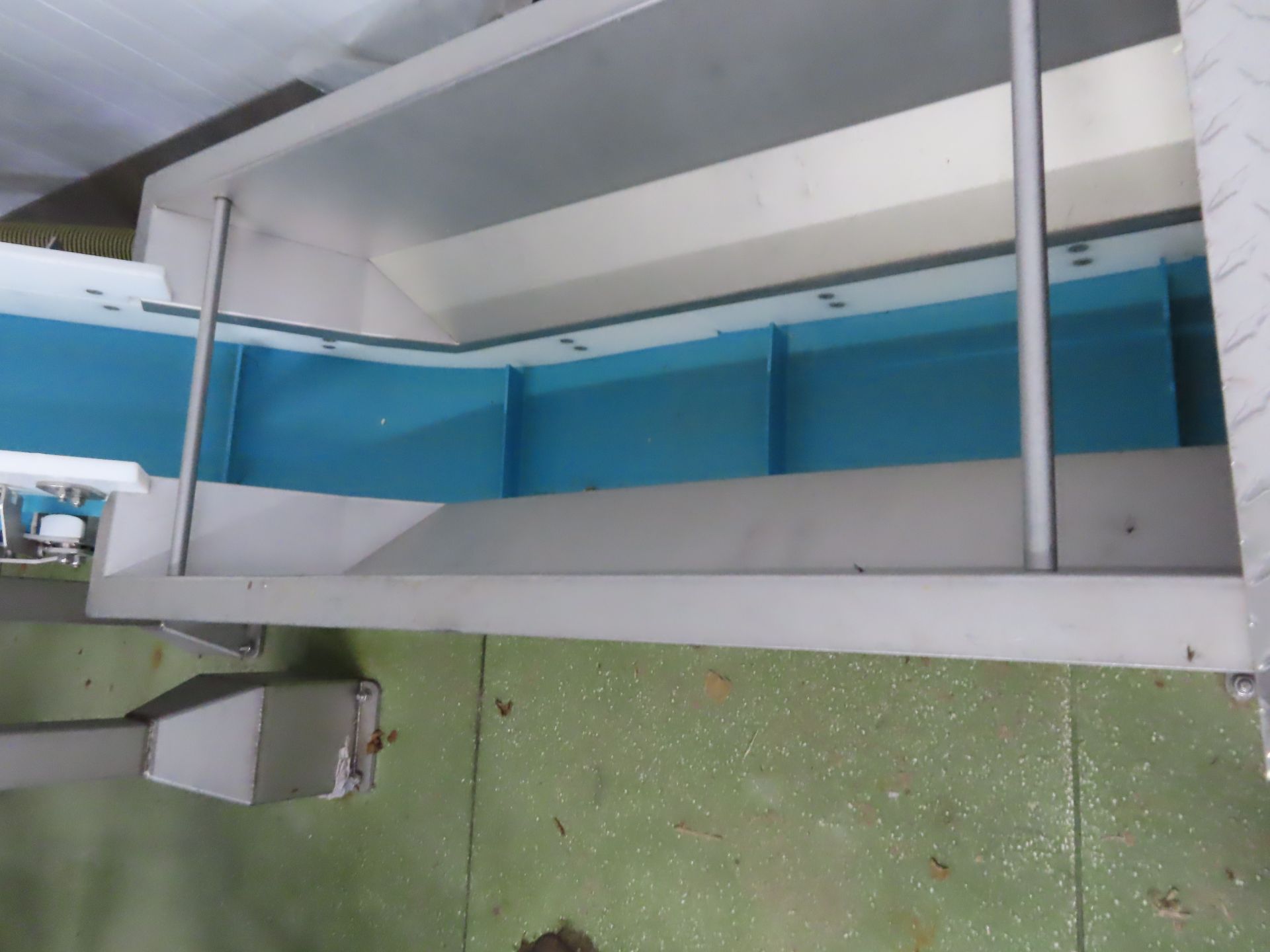 1 x Complete Multipond weigh system, comprising gantry, incline ...