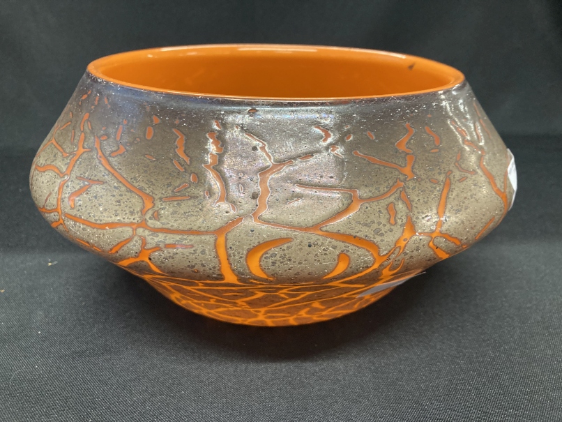The Mavis and John Wareham Collection: Monart bowl orange cased silver ...