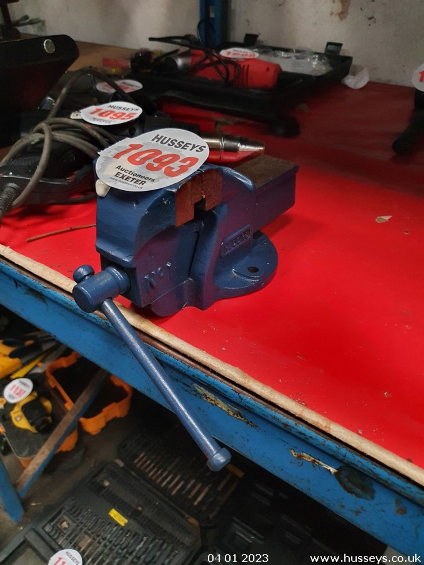RECORD VICE *** No Vat On Hammer - Auctioneers Margin Scheme Lot ...