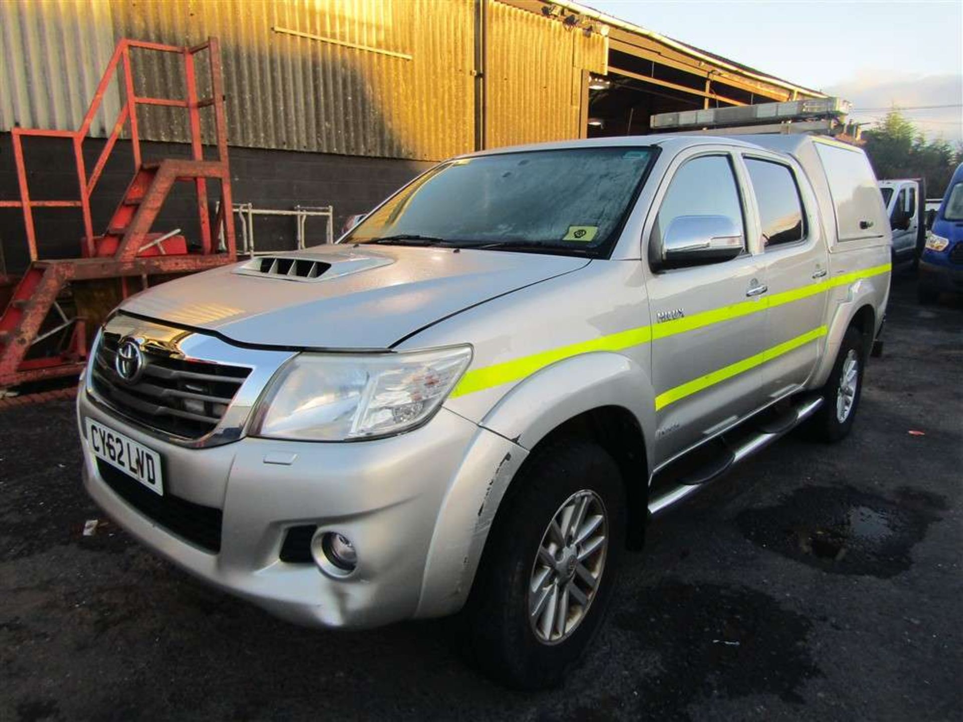 Toyota Hilux Invincible D-4D 4x4 ECB