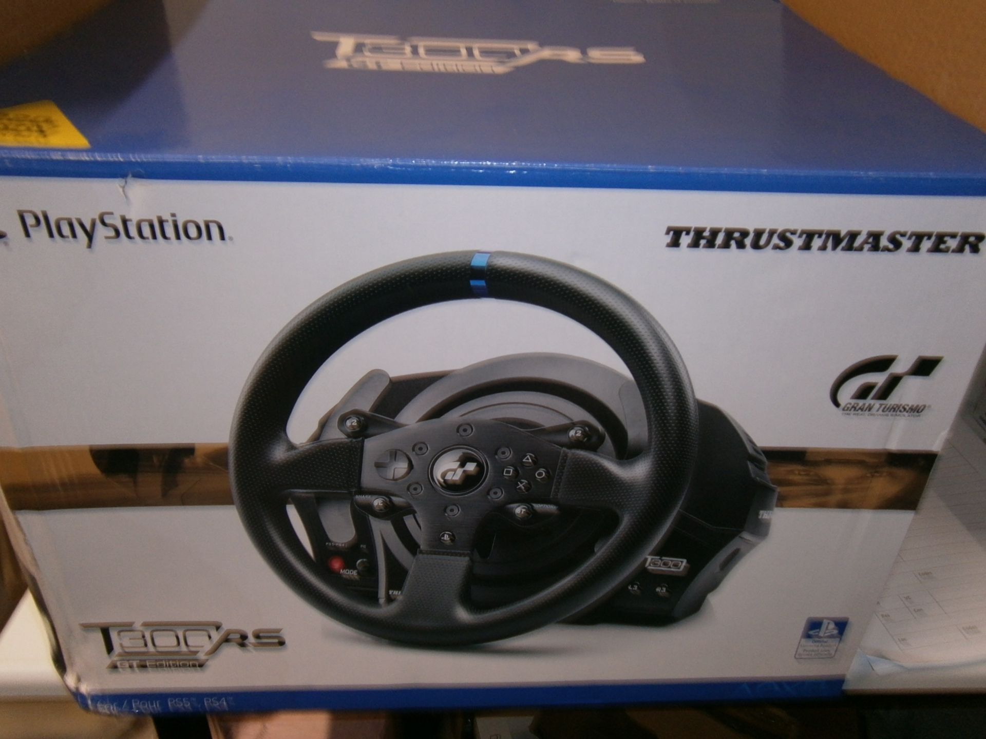 1 x PlayStation T300 RS Thrustmaster GT Edition - New in box (C10D)