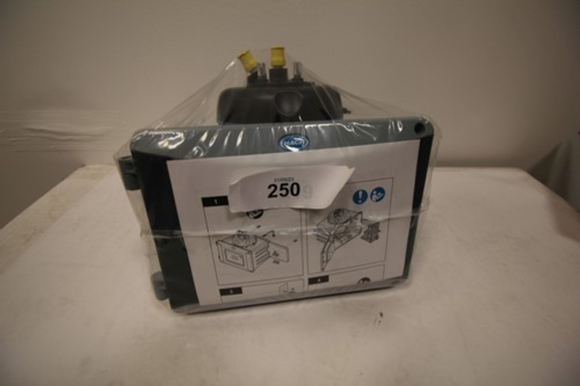 1 x Hach Laser turbidimeter water tester, model no: TU5300Sc, (RRP £ ...