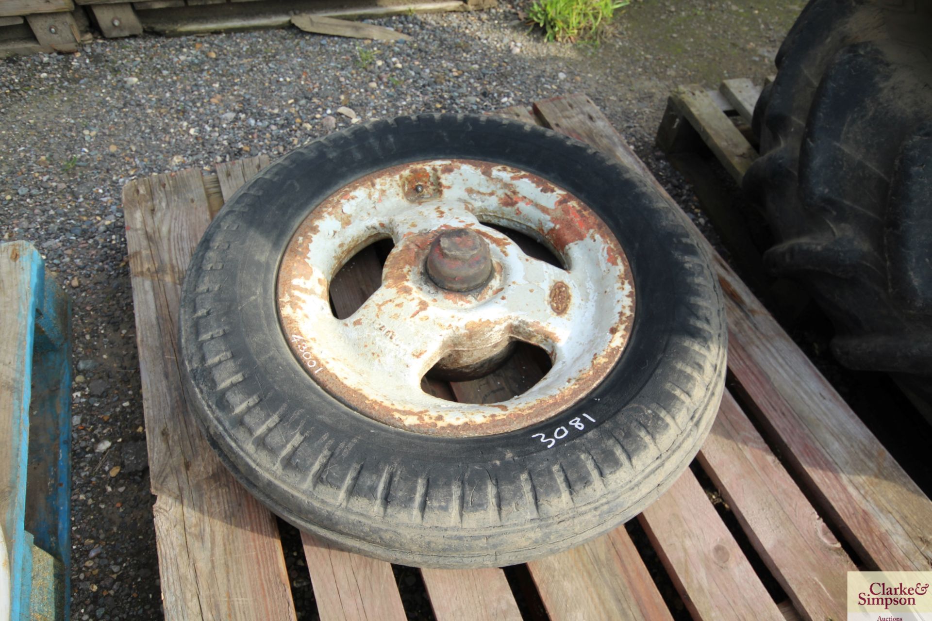 600x19 Fordson Super Major front wheel and tyre.