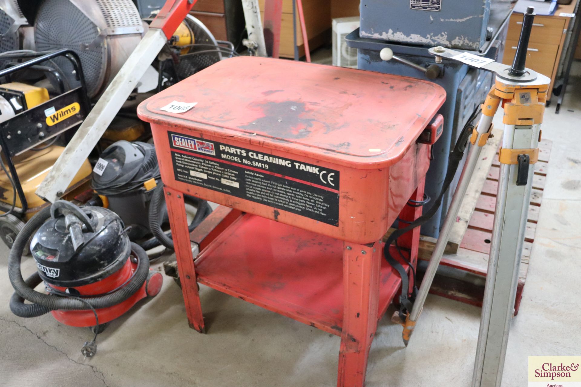 Sealey parts washer.