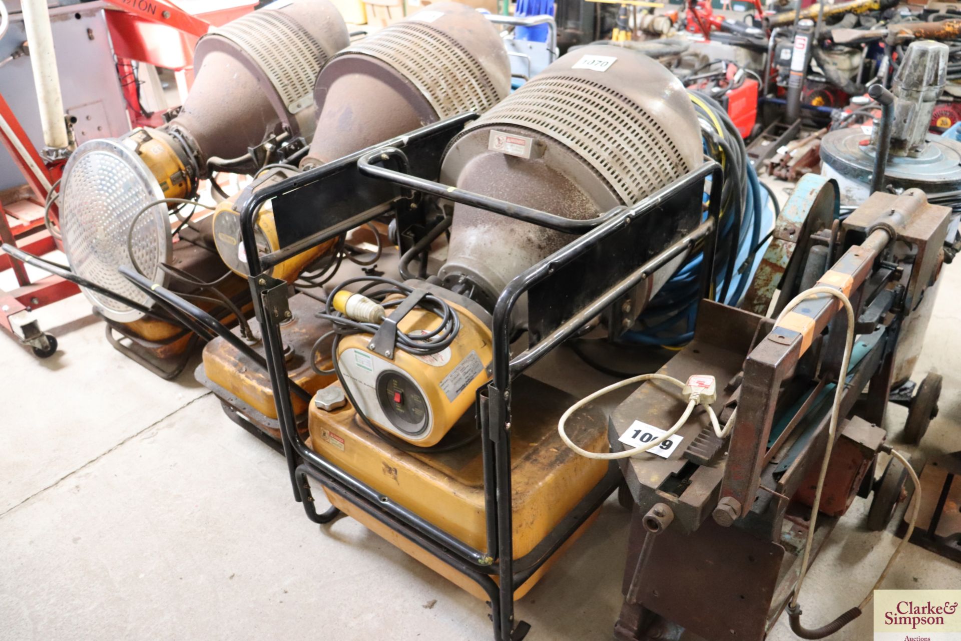 Wilms Val 6 110V workshop heater. Owned from new and in use recently. V