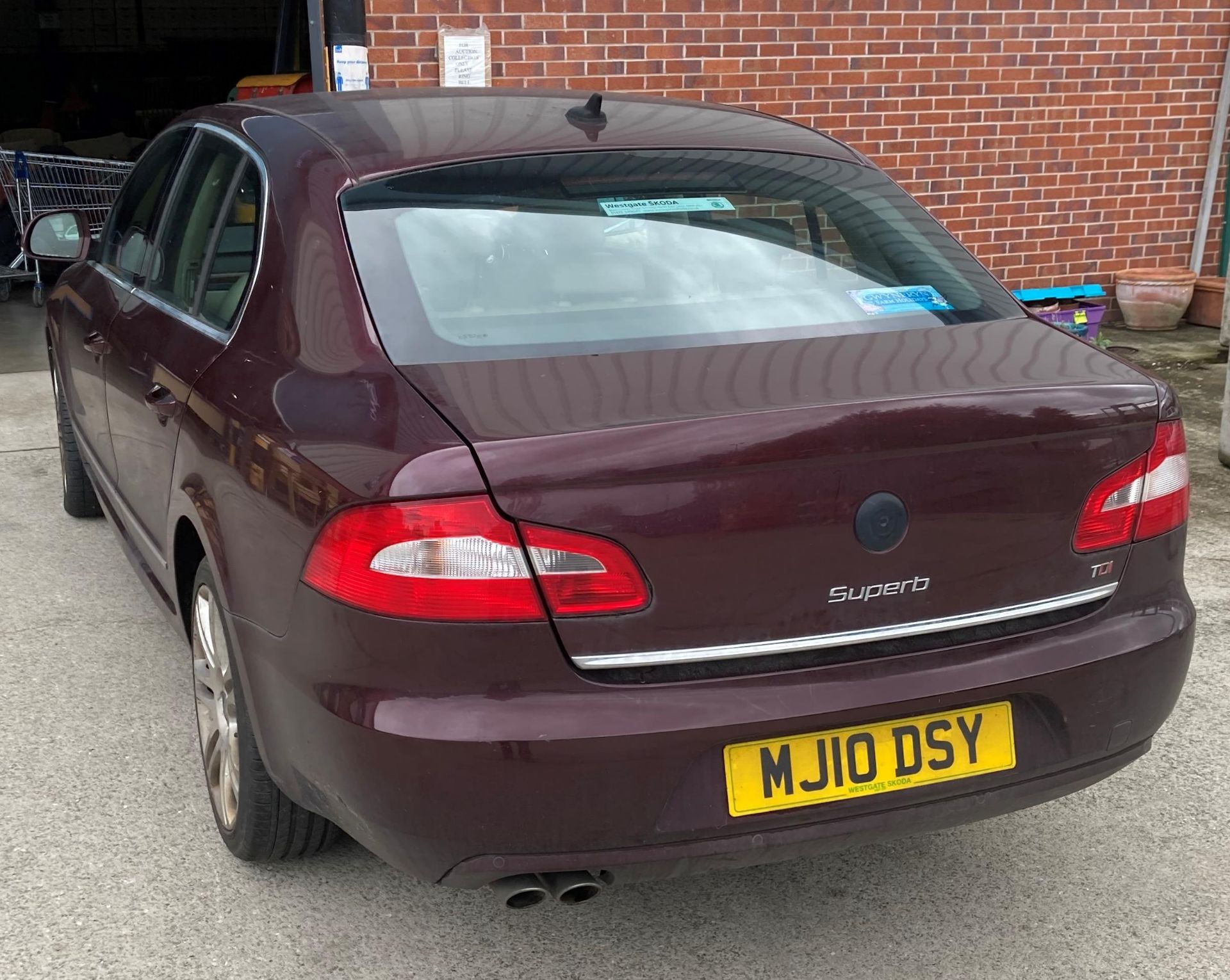 SKODA SUPERB ELEGANCE 1968cc CRDTI FIVE DOOR HATCHBACK - Diesel ...