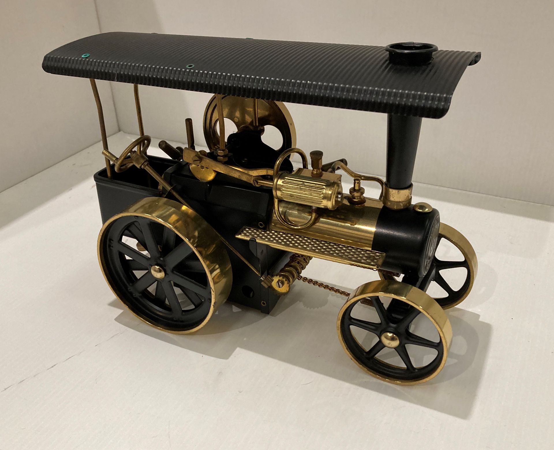 Wilesco steam roller traction engine D40 black and gold in box ...