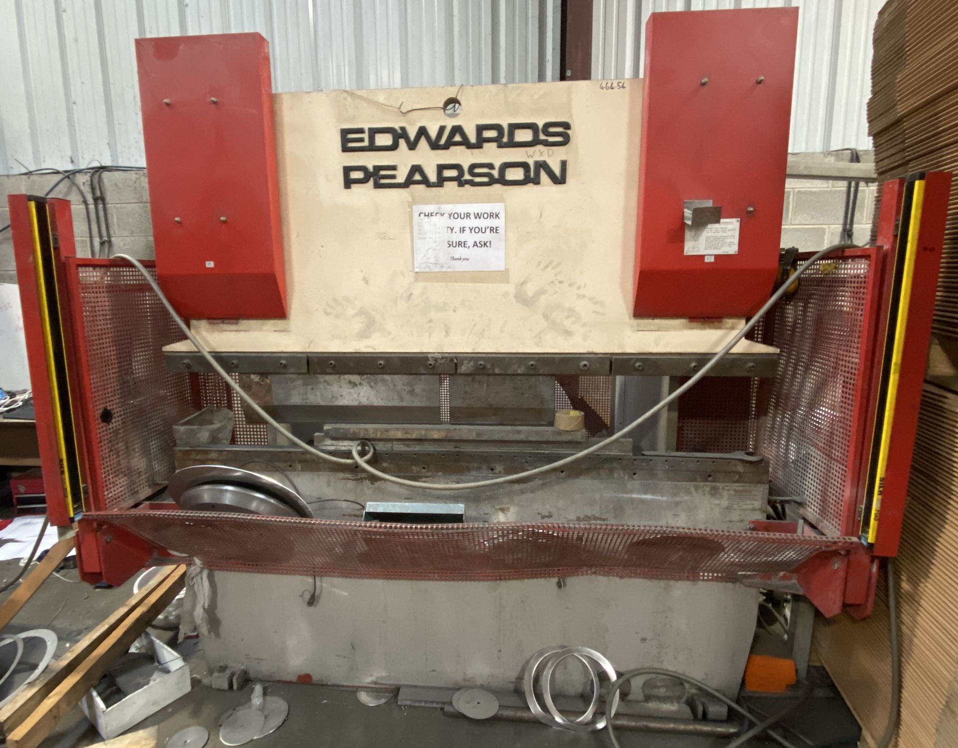 Edwards Pearson 60 X 2050 PR3 Press Brake. sn. 97F025, YOM 1997, 3 ...