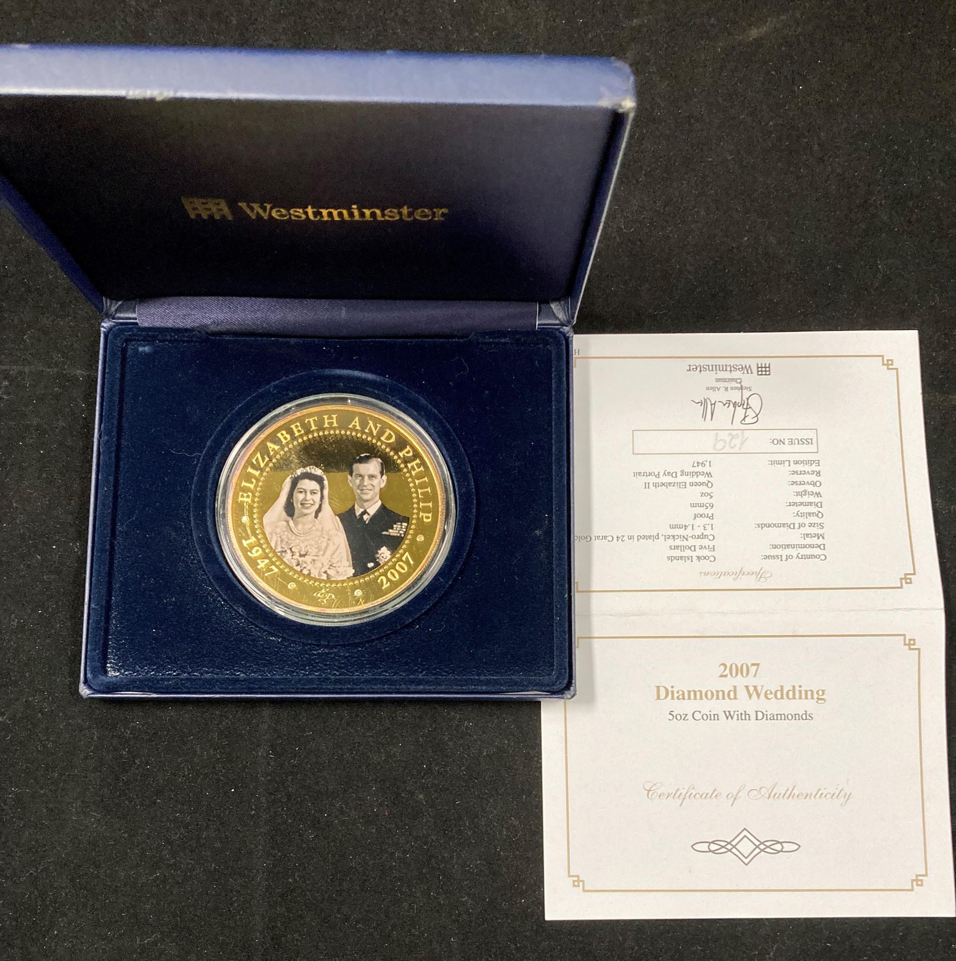 A Royal Canadian Mint 1975 seven-piece coin set in case including ...