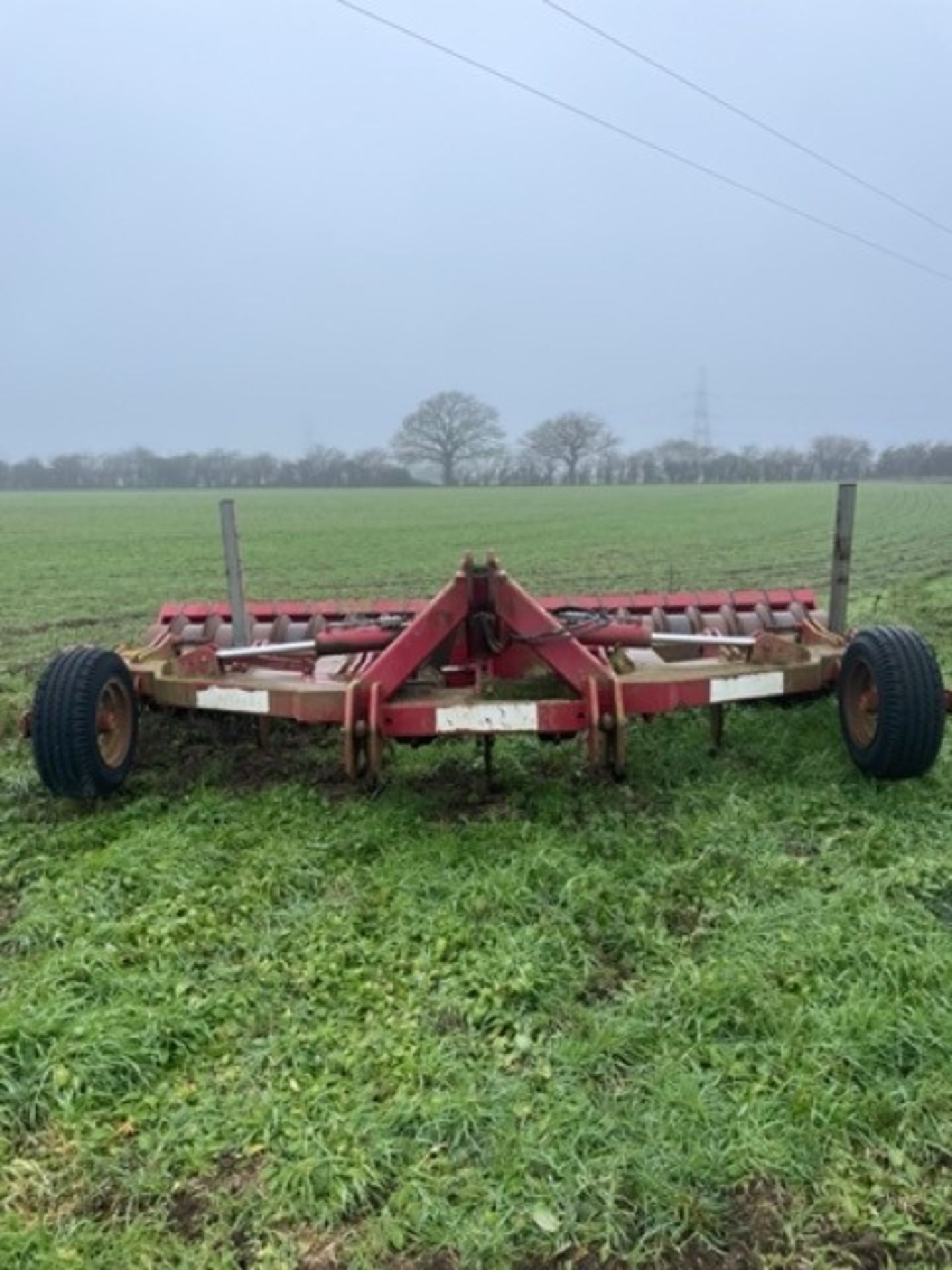 Sumo 7 Leg mounted folding subsoiler