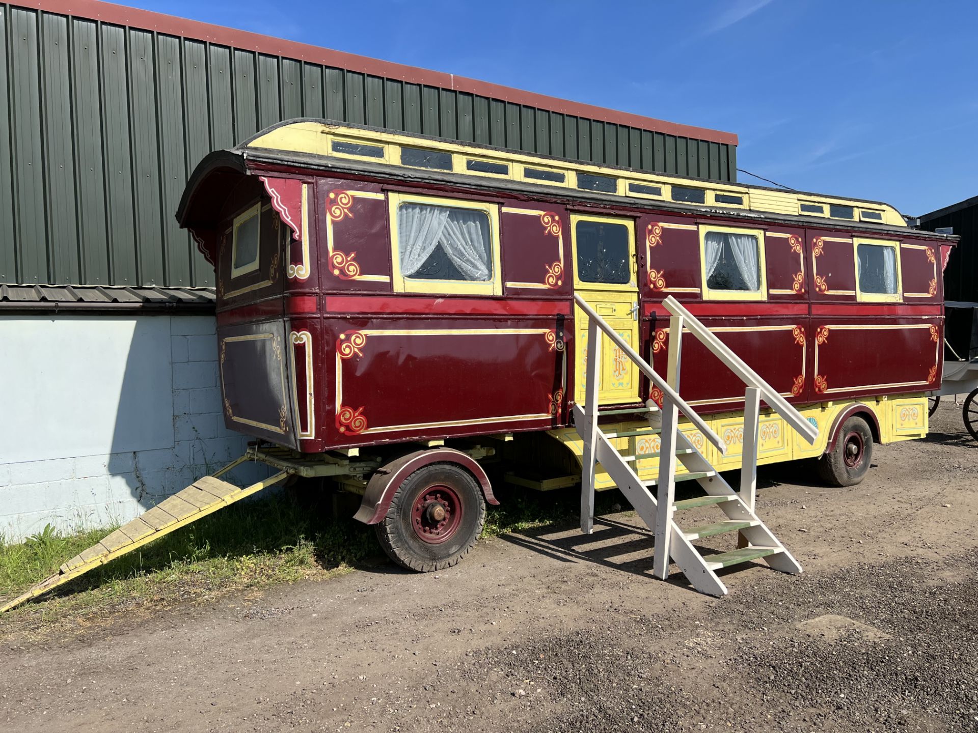 SHOWMAN'S LIVING WAGON built around 1920/30’s; painted dark maroon and ...