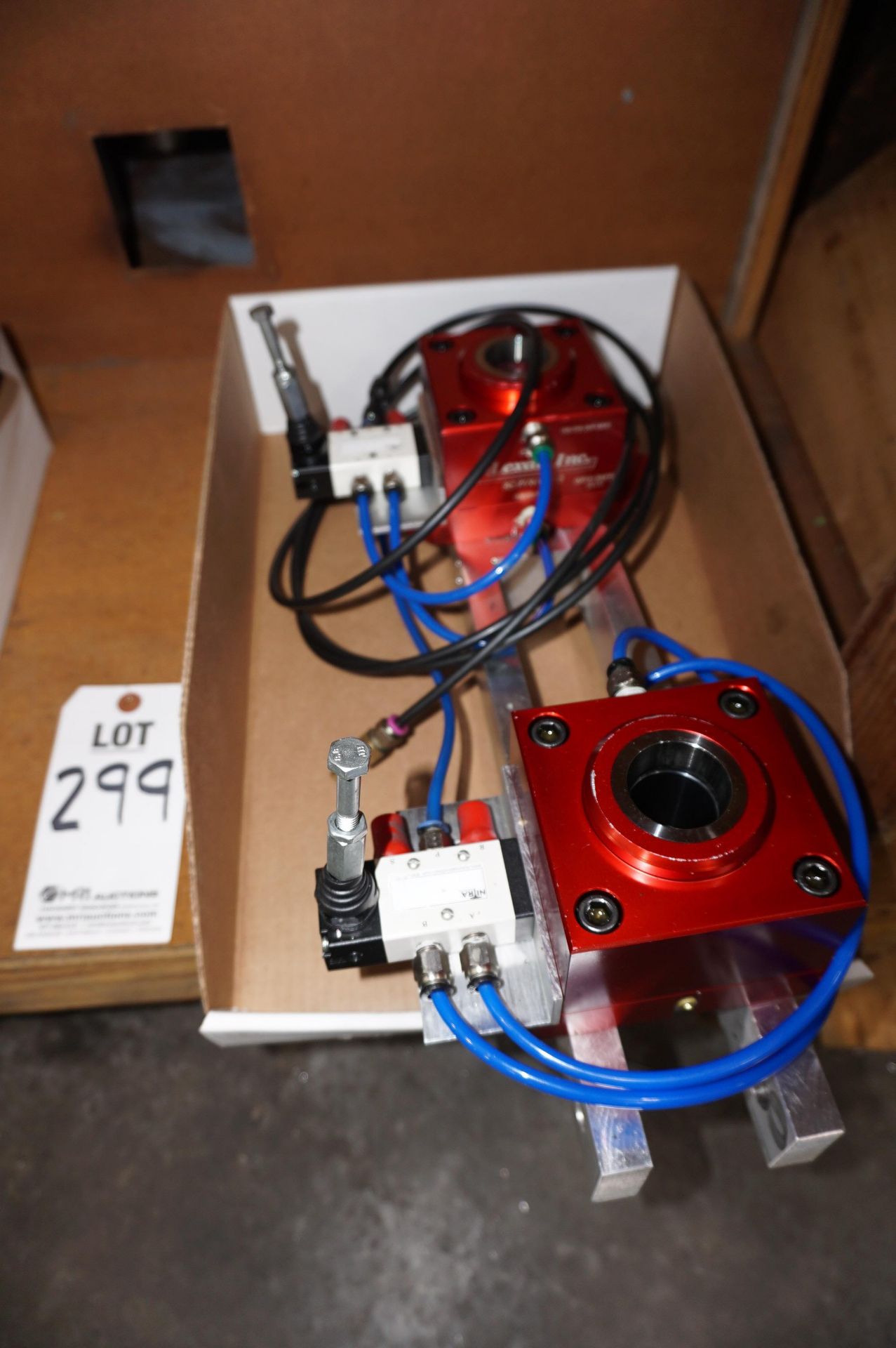 LOT TO INCLUDE: PNEUMATIC 5C COLLET CLOSER, MANUAL COLLET CLOSERS, 5C ...