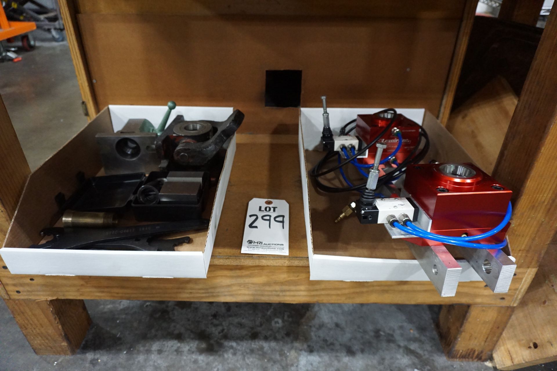 LOT TO INCLUDE: PNEUMATIC 5C COLLET CLOSER, MANUAL COLLET CLOSERS, 5C ...