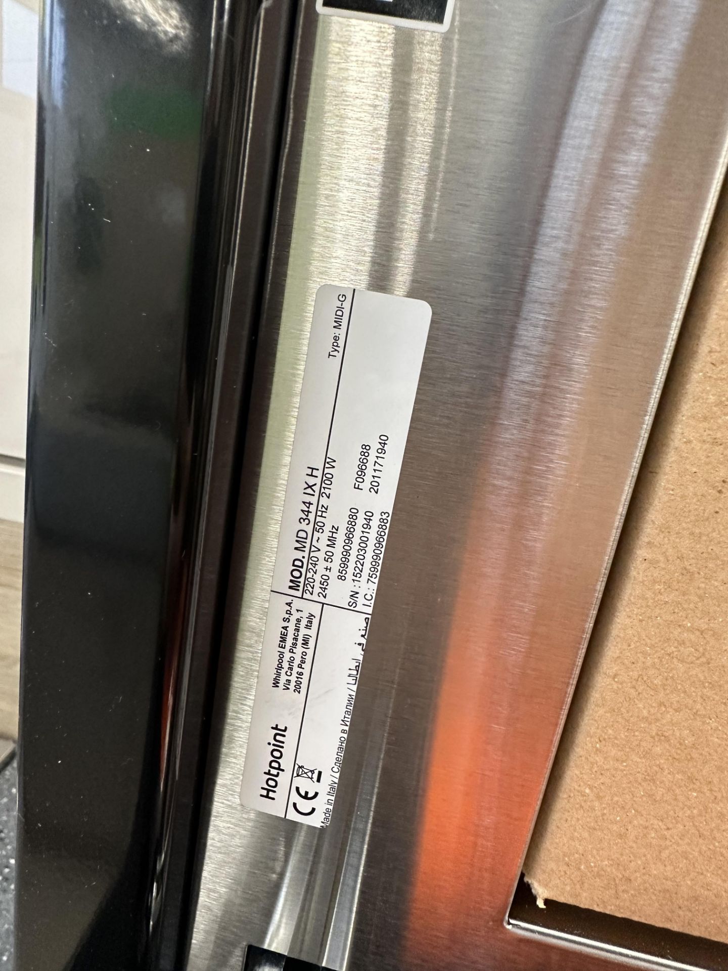 Ex Display Hotpoint Double Built-in Oven Model: Class 3 DKD3 841 IX ...