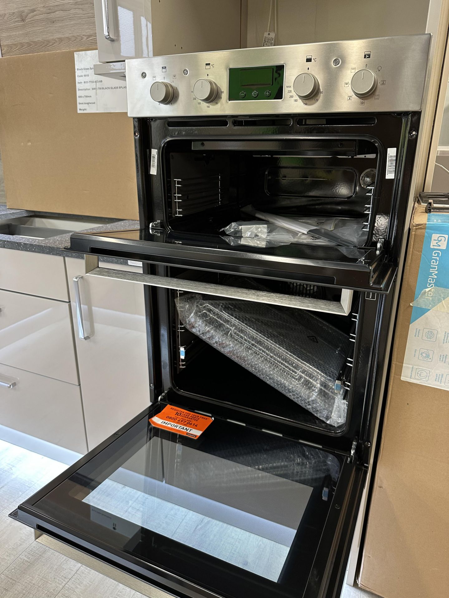 Ex Display Hotpoint Double Built-in Oven Model: Class 3 DKD3 841 IX ...