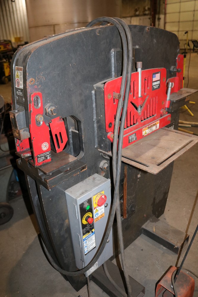 Edwards IW60 60 Ton Iron Worker, 5 HP Drive Motor