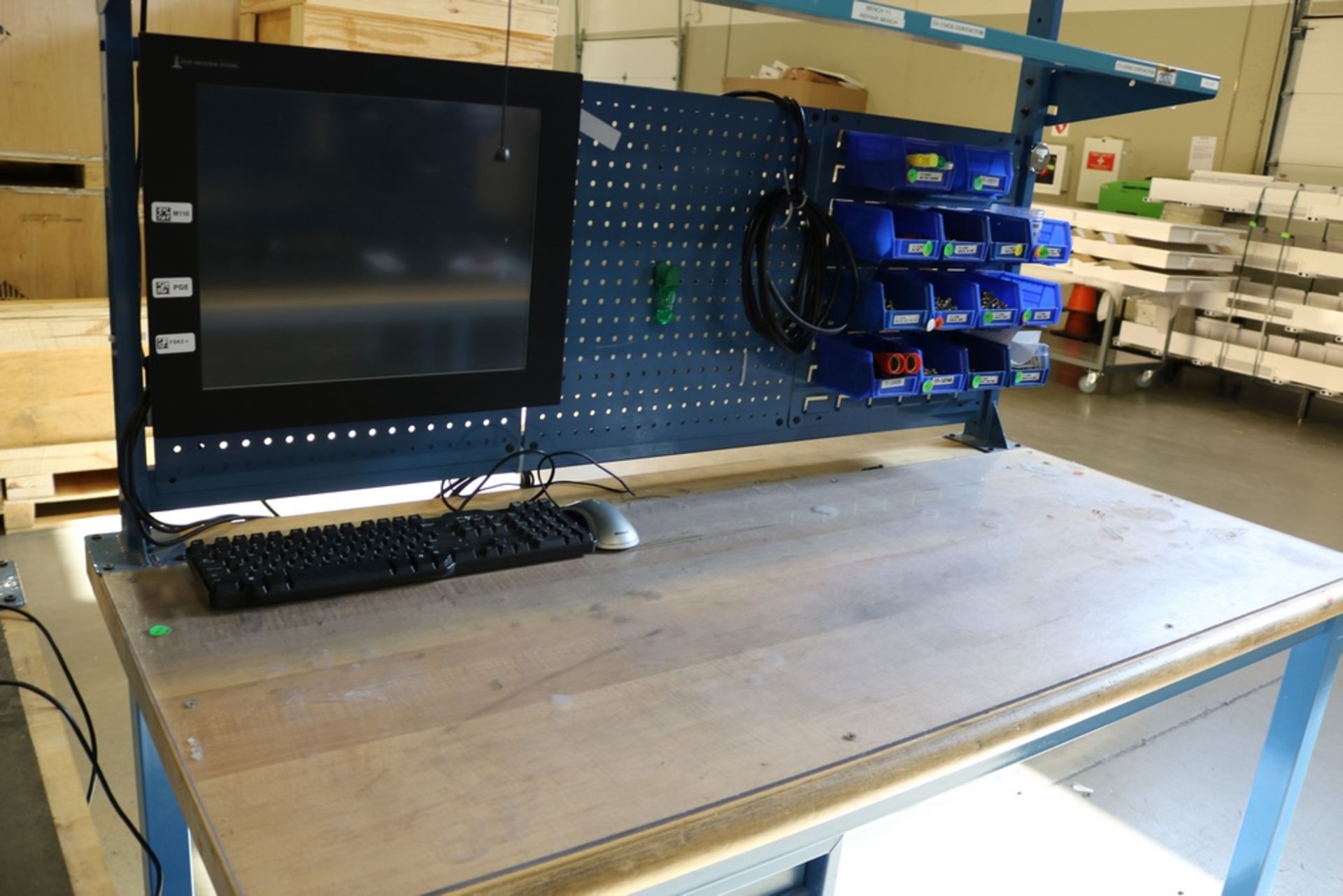 Global Industrial Heavy Duty Rolling Work Tables 5' x 30" x 3' Table ...