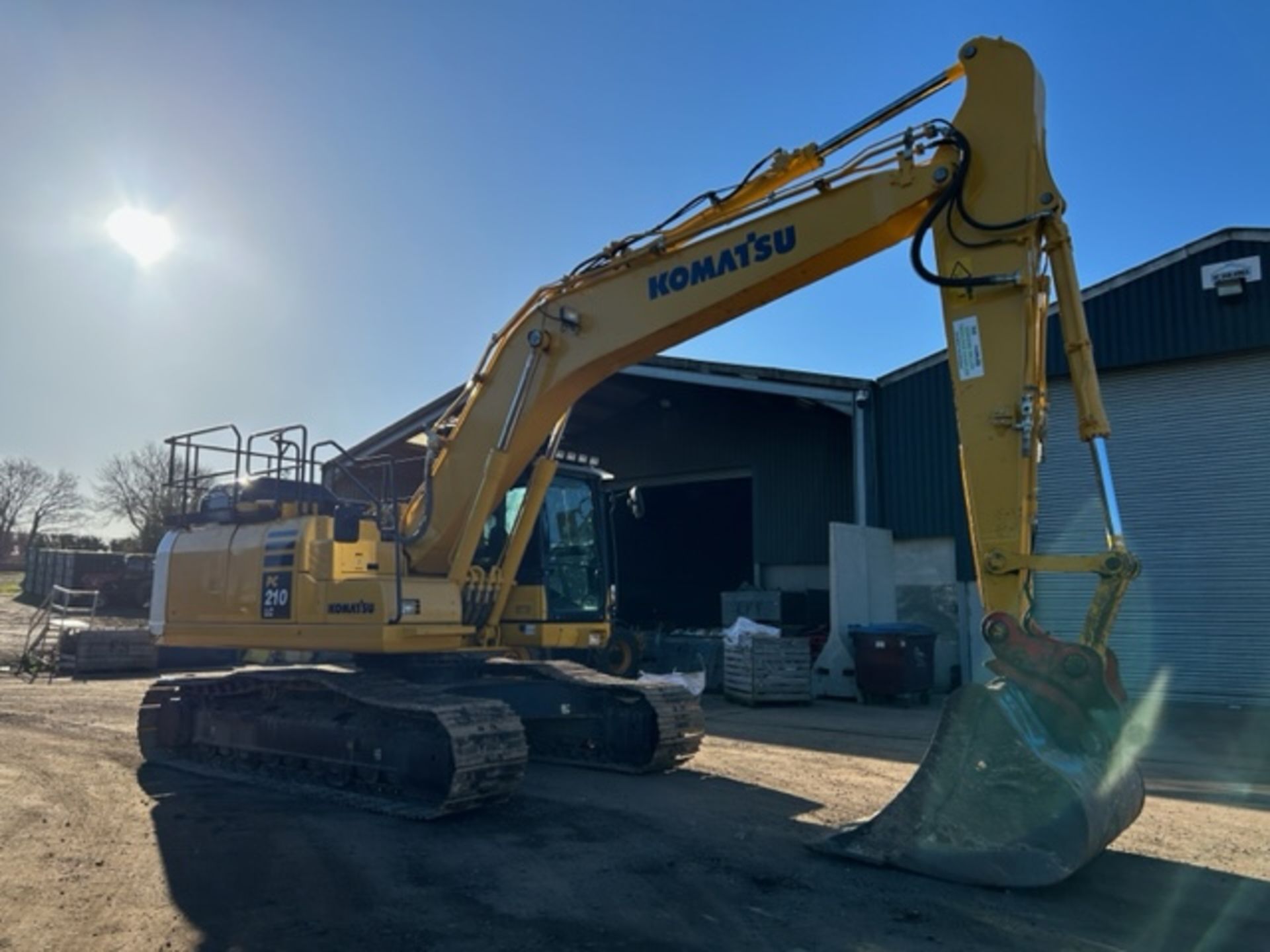 SPL - 2018 Komatsu PC210LC-11 *PLUS VAT* Piped Double Locking Hydraulic ...