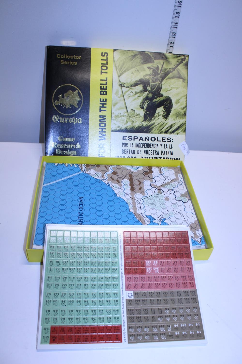 A GRD strategy war game box set (looks complete)