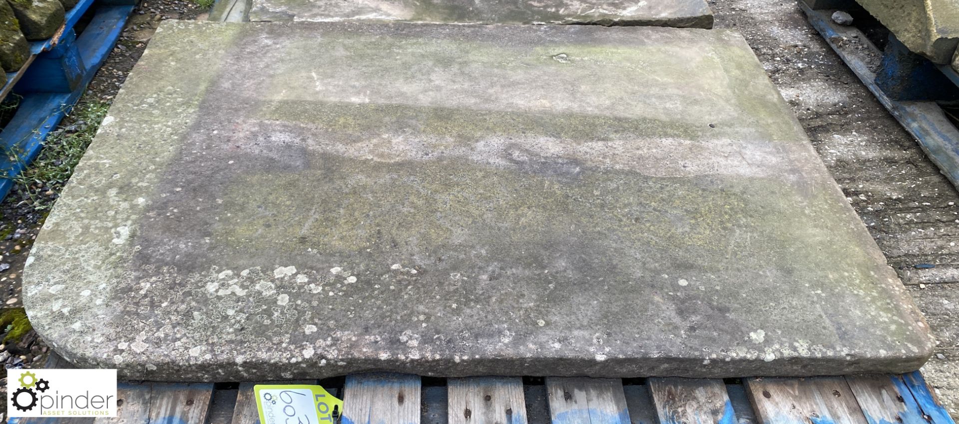 A Yorkshire stone Doorstep/Hearth with 1 bullnose quarter round corner ...