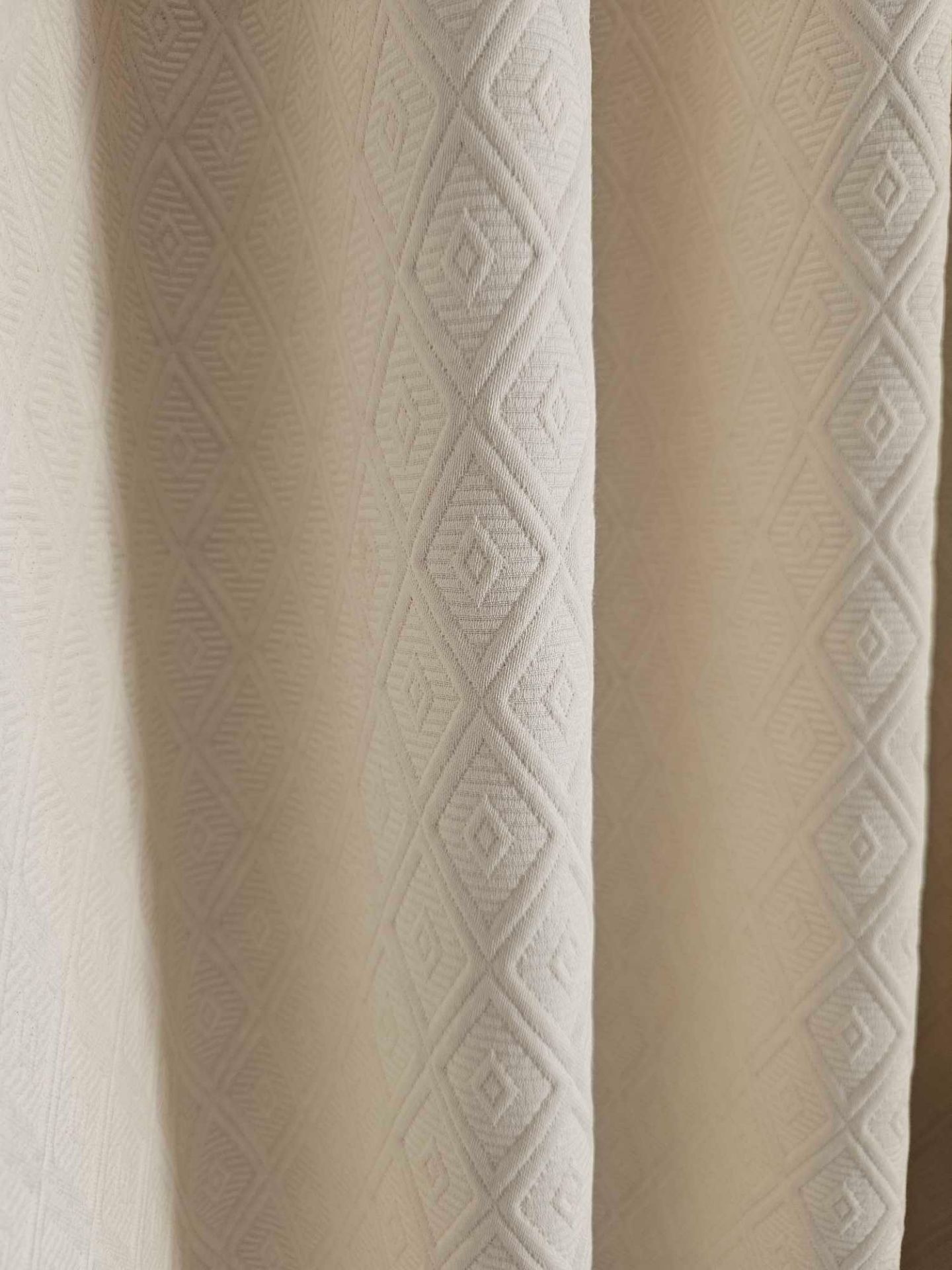 3 x Pairs Drapes The Cream Drapes Are A Magnificent Addition To Any ...