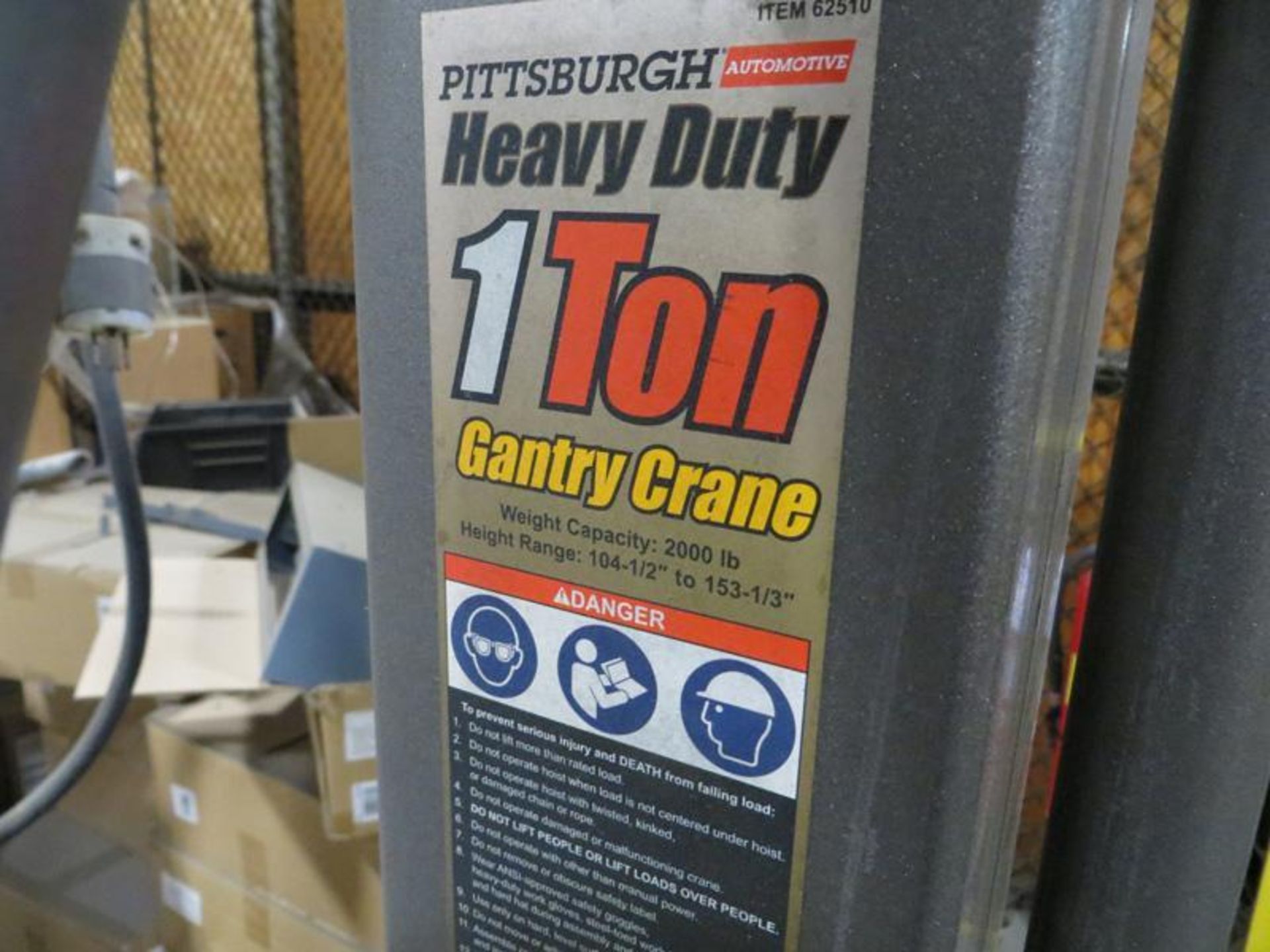 Pittsburgh 1-ton gantry crane with Dayton 1-ton hoist