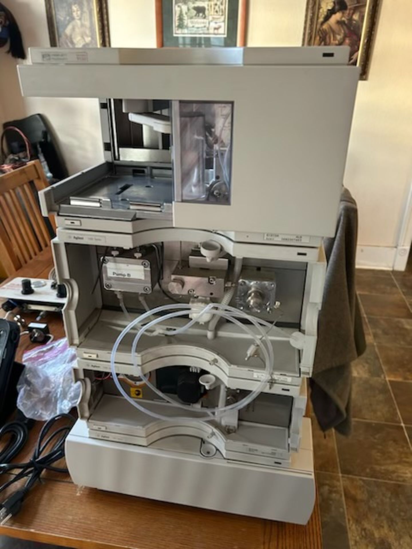 Biotage Isolera Flash Chromatography System, with Agilent 1100 HPLC and ...
