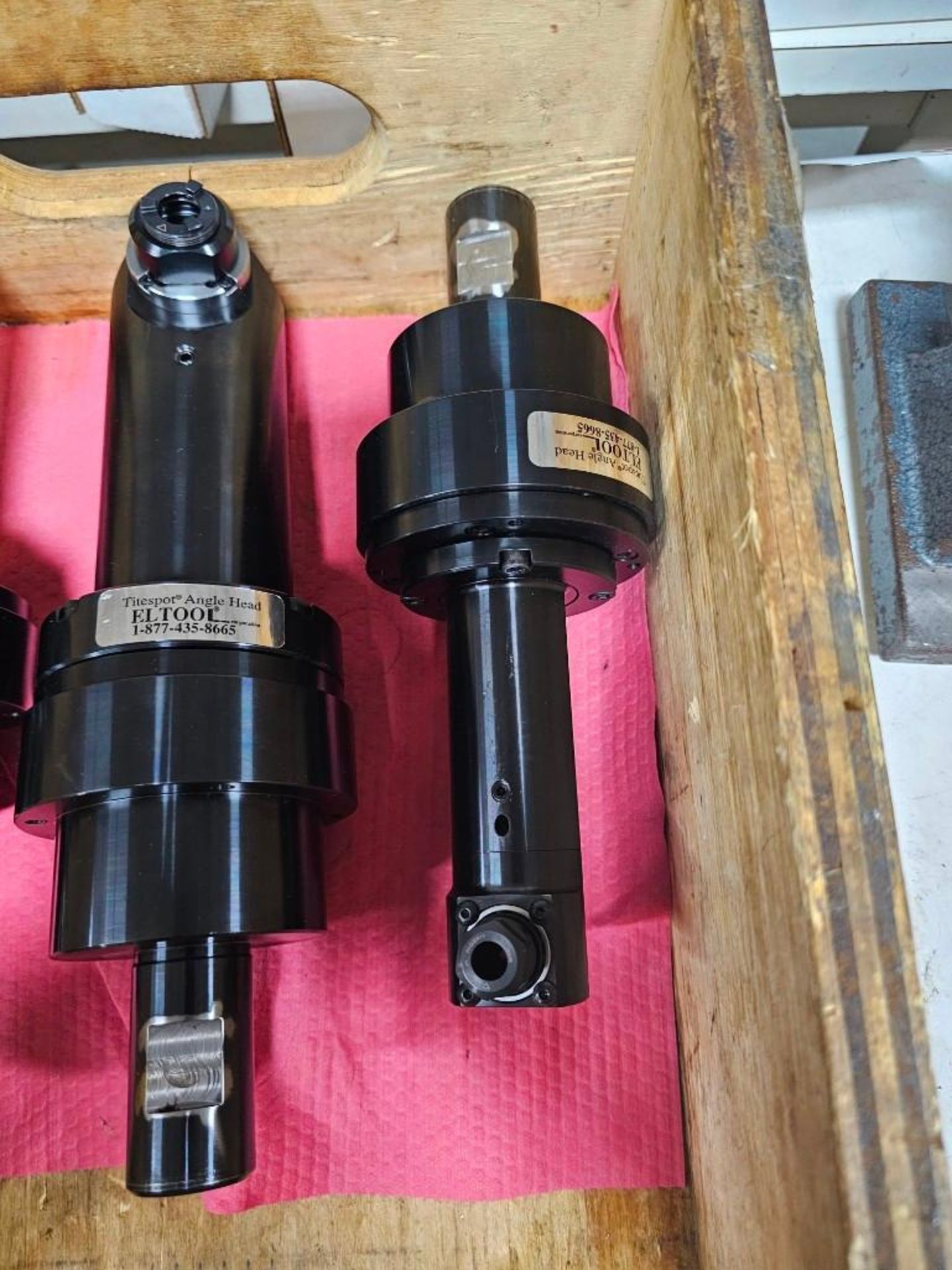ELTOOL TITE SPOT COOLANT DRIVEN ANGLE HEADS (2) ER-11 2M, (1) ER-16 3M ...